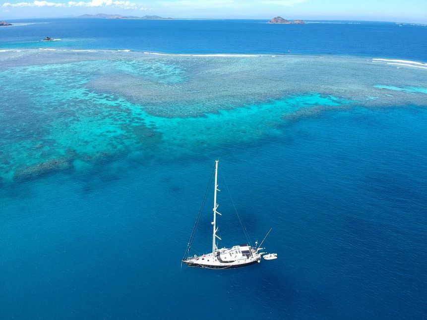 2011 Discovery 67 Cruiser for sale - YachtWorld