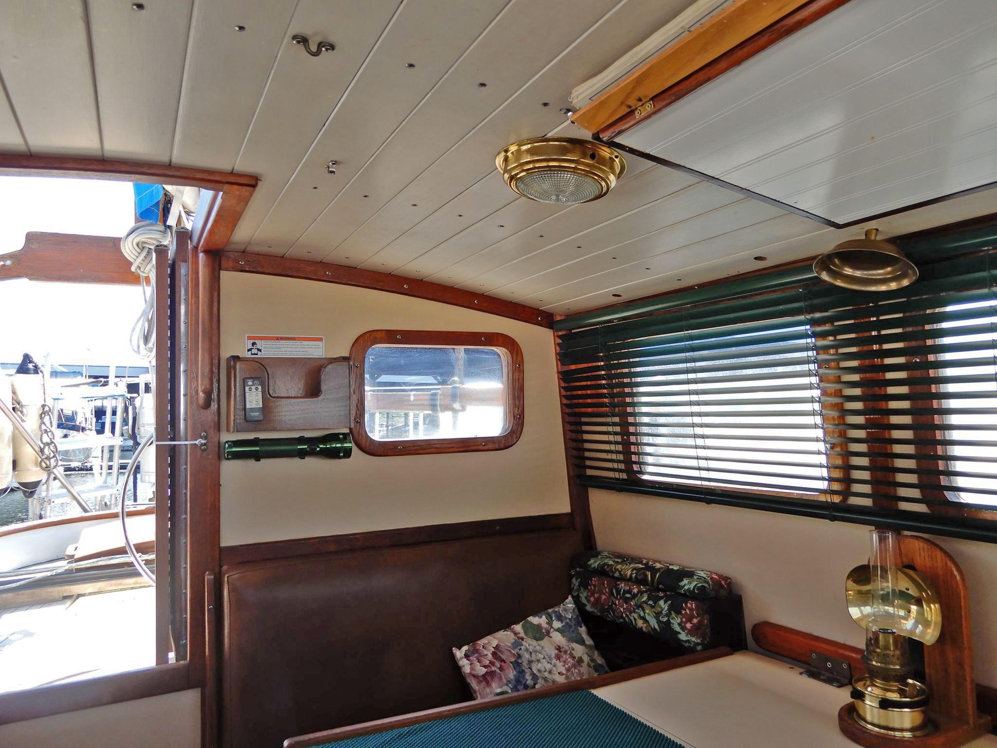1977 Ted Brewer Jason Pilothouse Offshore Pilothouse for sale - YachtWorld