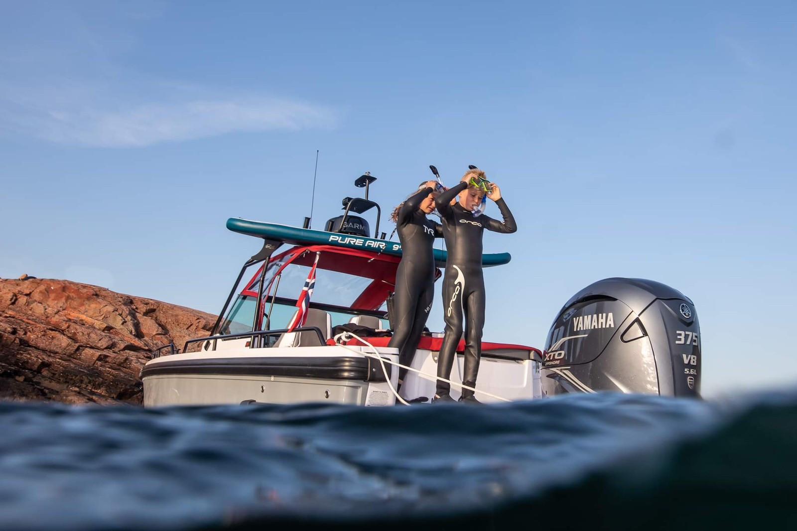 2021 Axopar 28 Open Brabus Tender for sale - YachtWorld