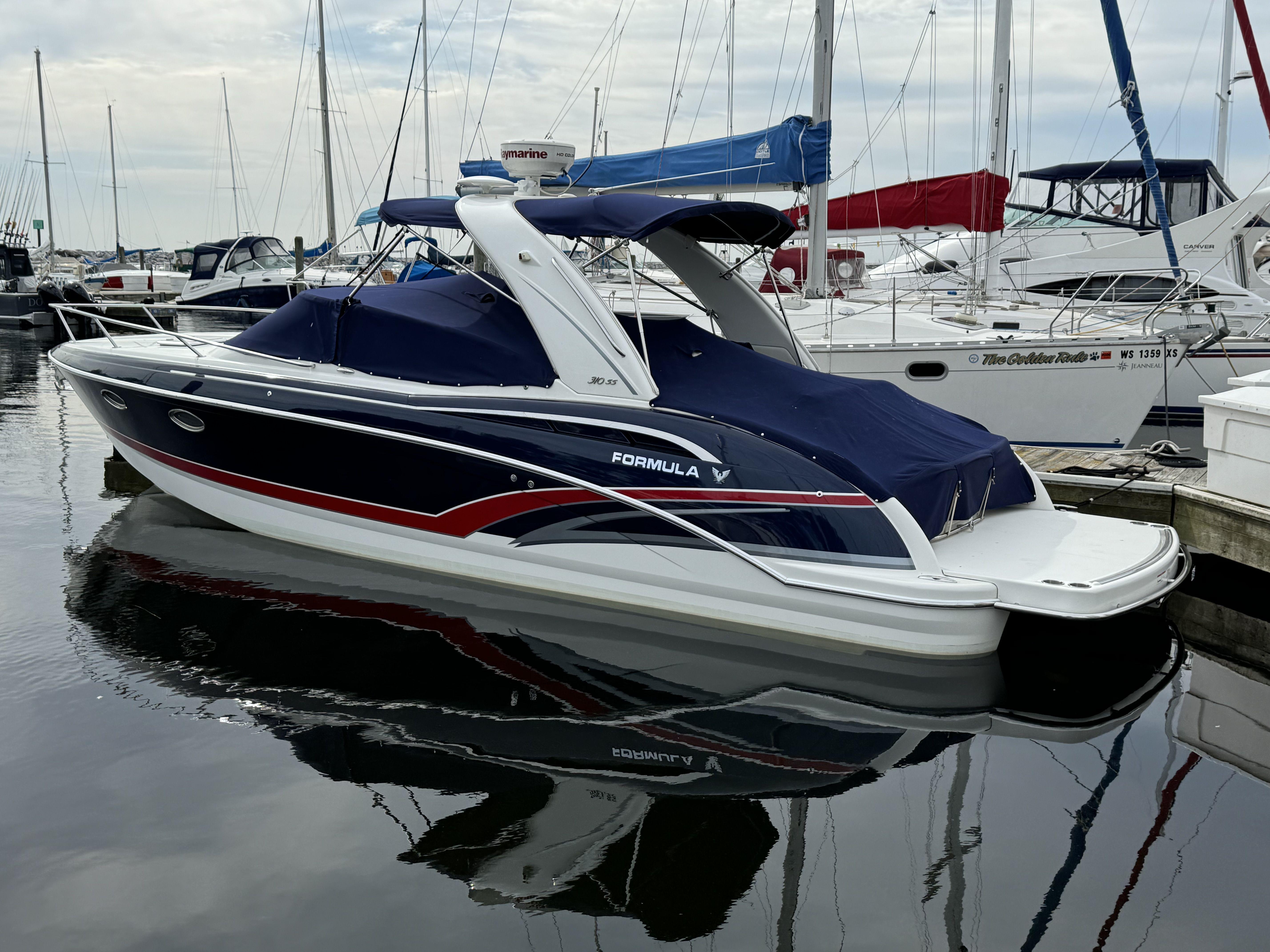 2017 Formula 310 Ss Cuddy Cabin for sale - YachtWorld