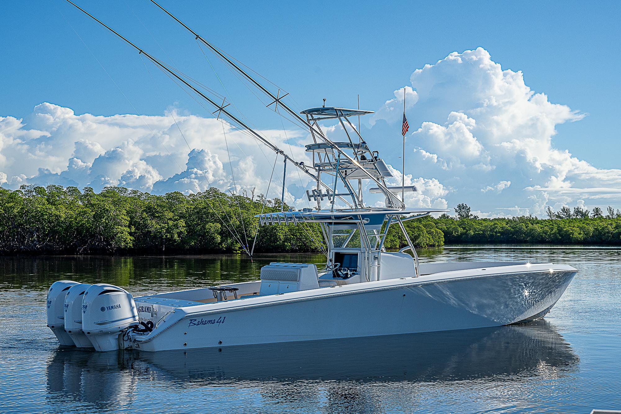 2017 Bahama 41' Bahama Center Console for sale - YachtWorld