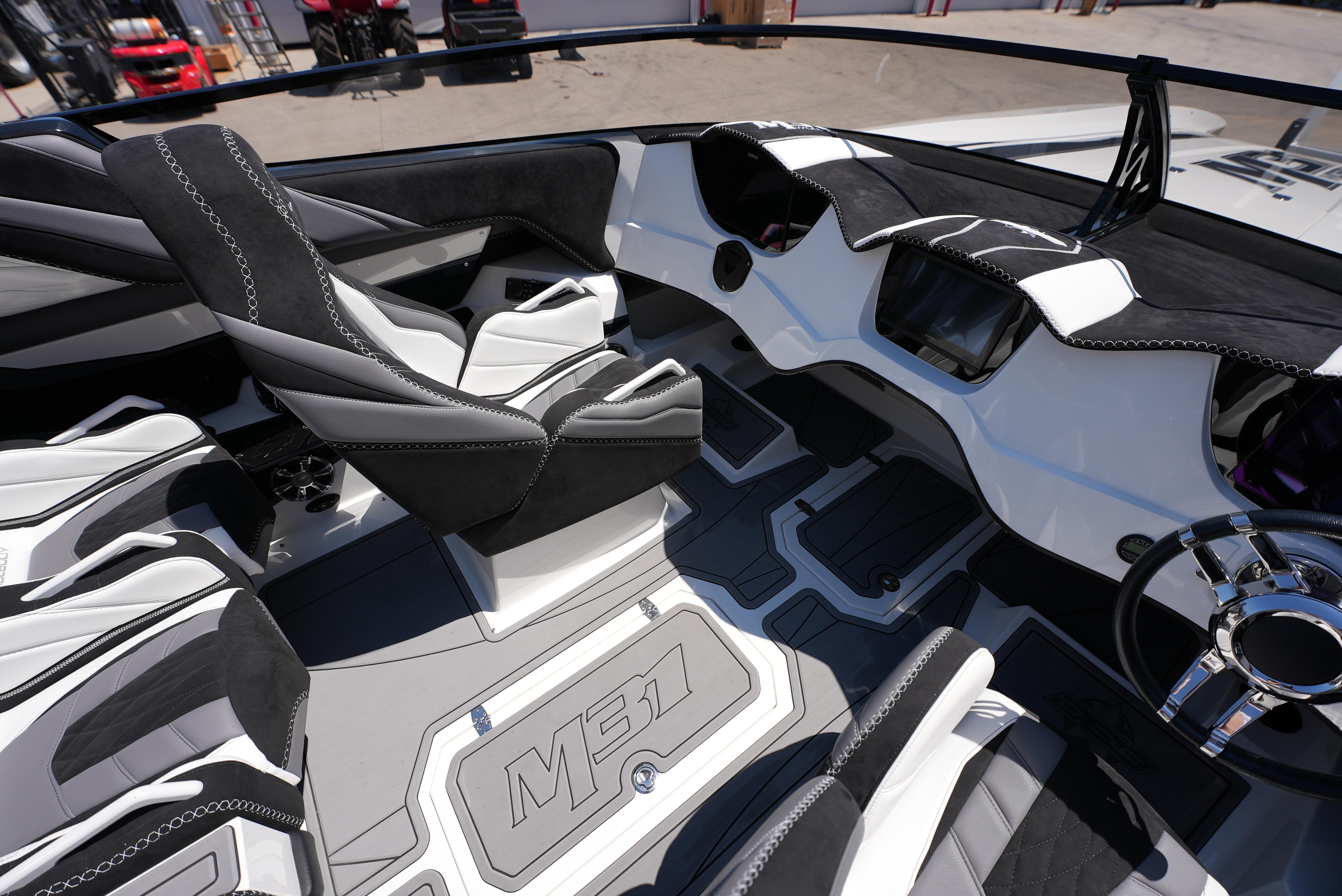 2016 Daves Custom Boats M31 WIDEBODY High Performance for sale - YachtWorld