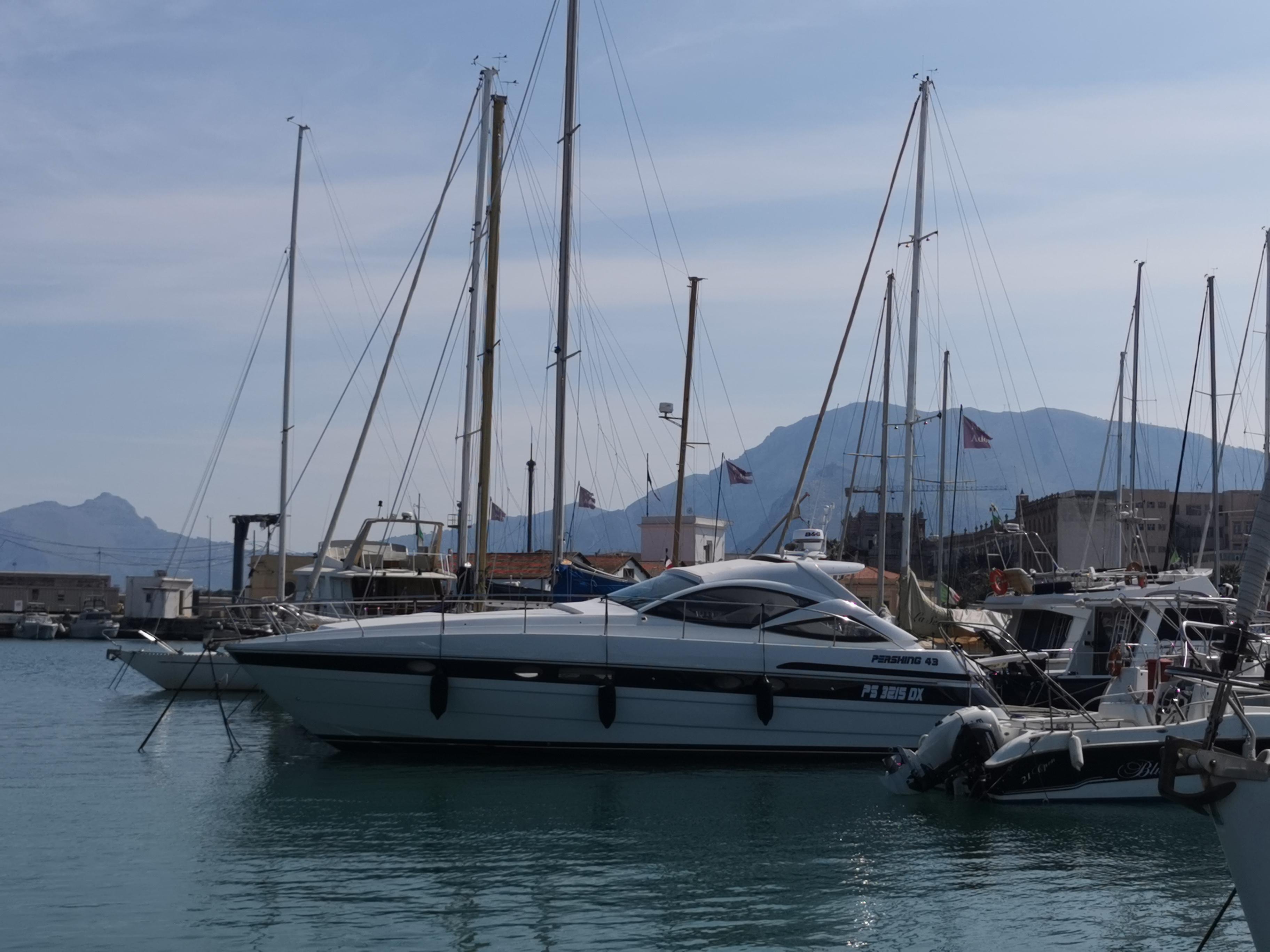 Used Pershing 43 in Palermo - iNautia