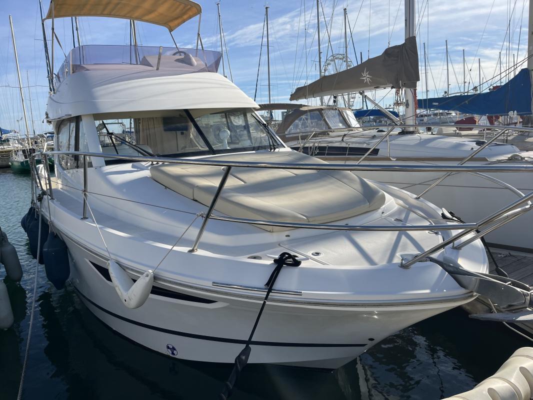 2010 Jeanneau Merry Fisher 10 Cruiser for sale - YachtWorld