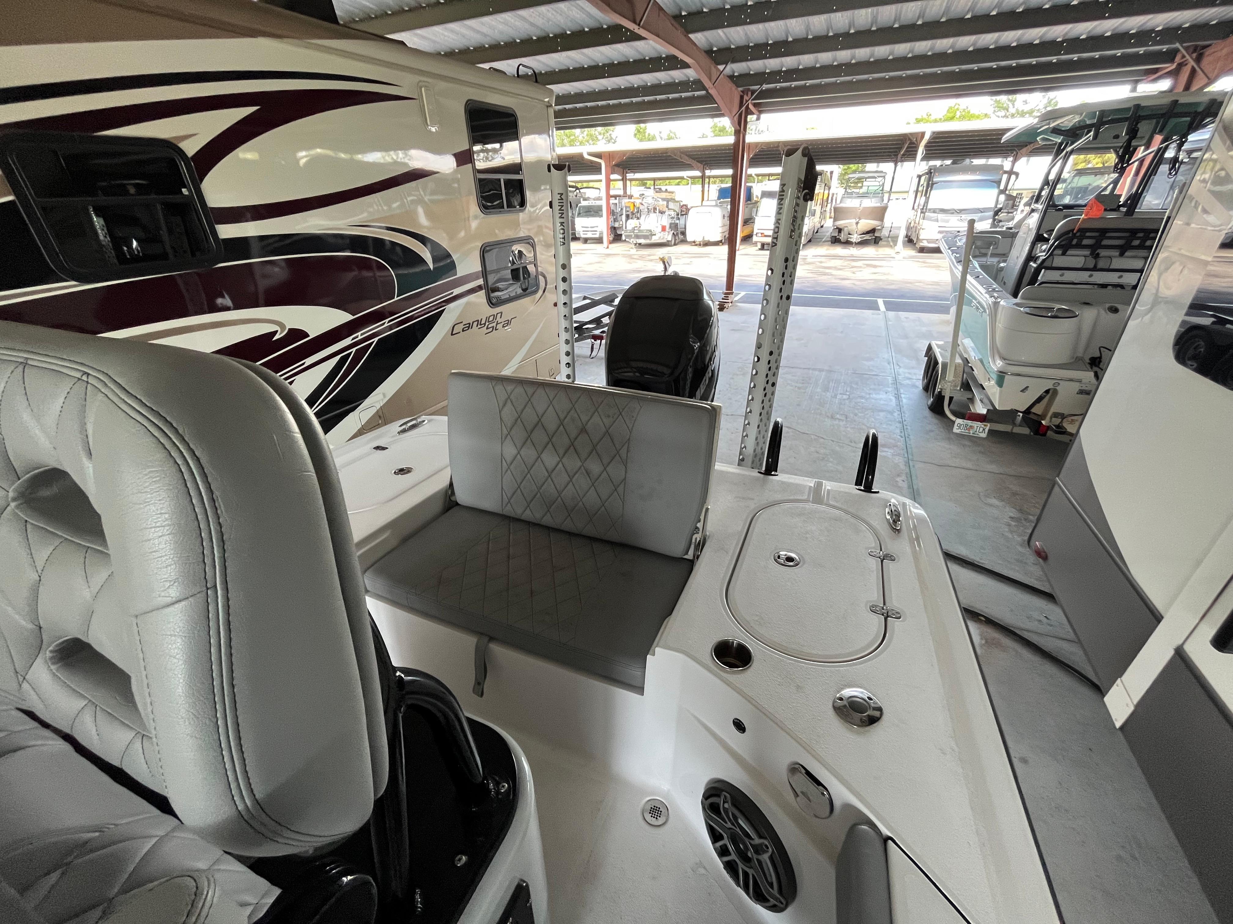 2022 Blazer Bay 2700 Hybrid Bay Centre Console for sale - YachtWorld