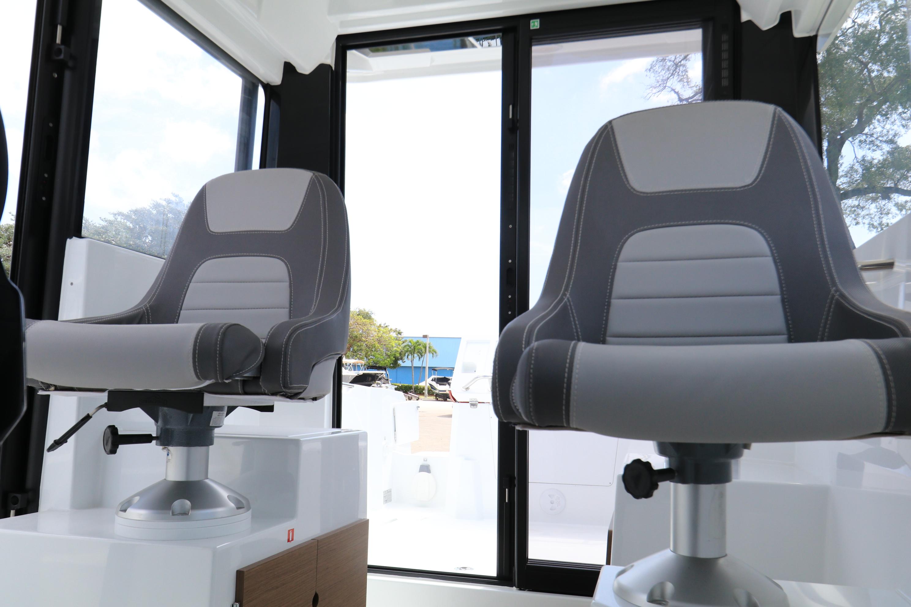 2022 Jeanneau NC 695 Sport S2 Cuddy Cabin for sale - YachtWorld