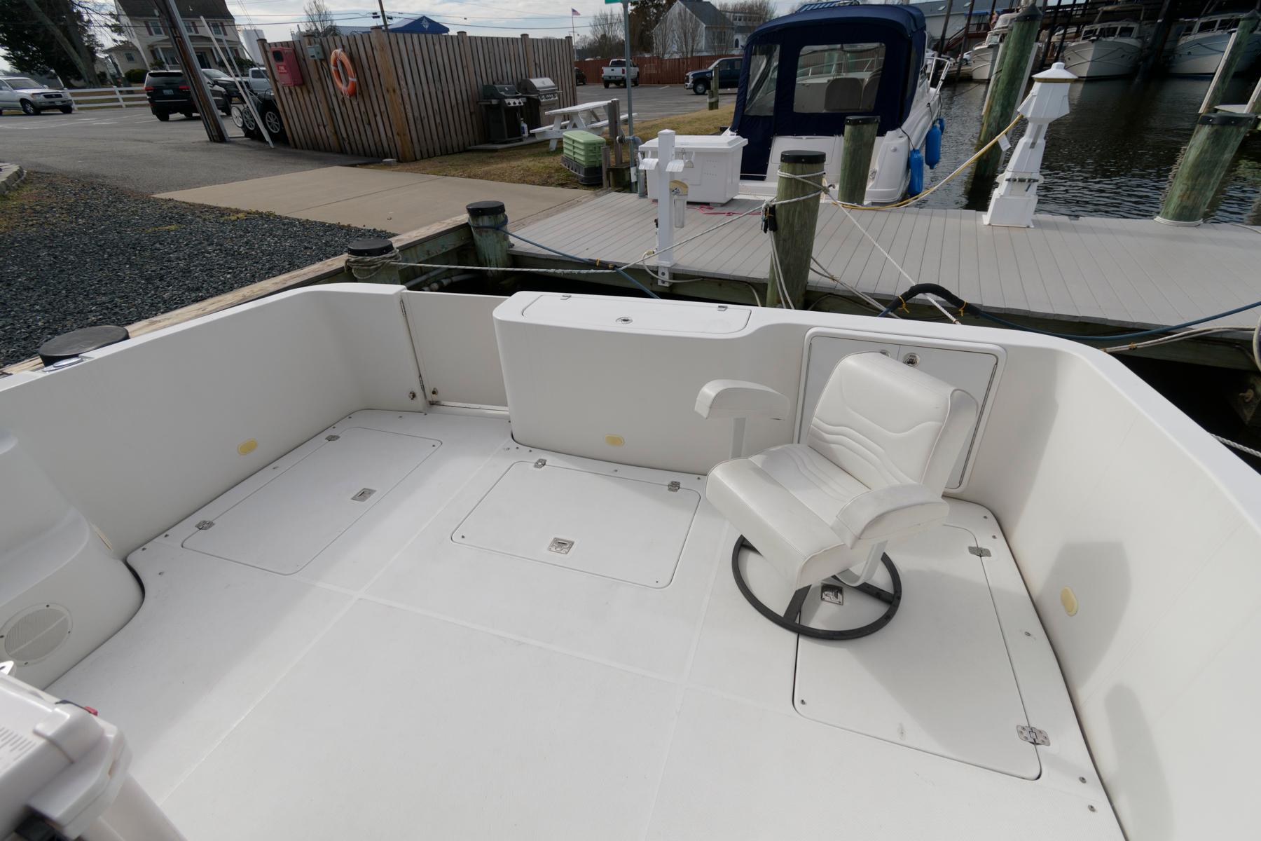 2006 Carver 38 Super Sport Motor Yachts for sale - YachtWorld