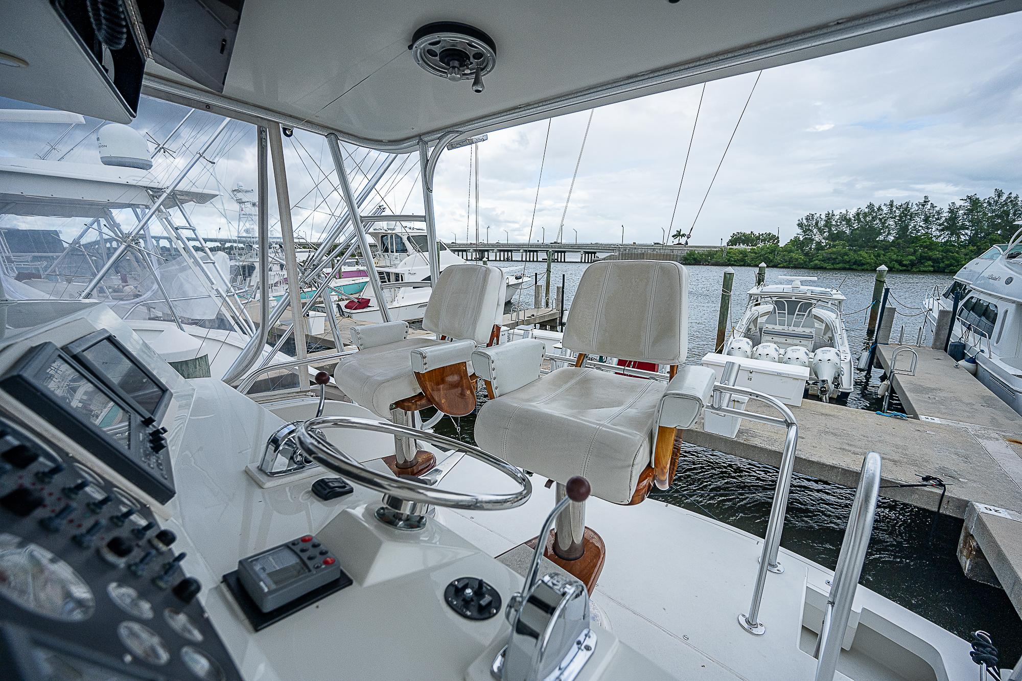 1998 Viking 47 Convertible Convertible for sale - YachtWorld