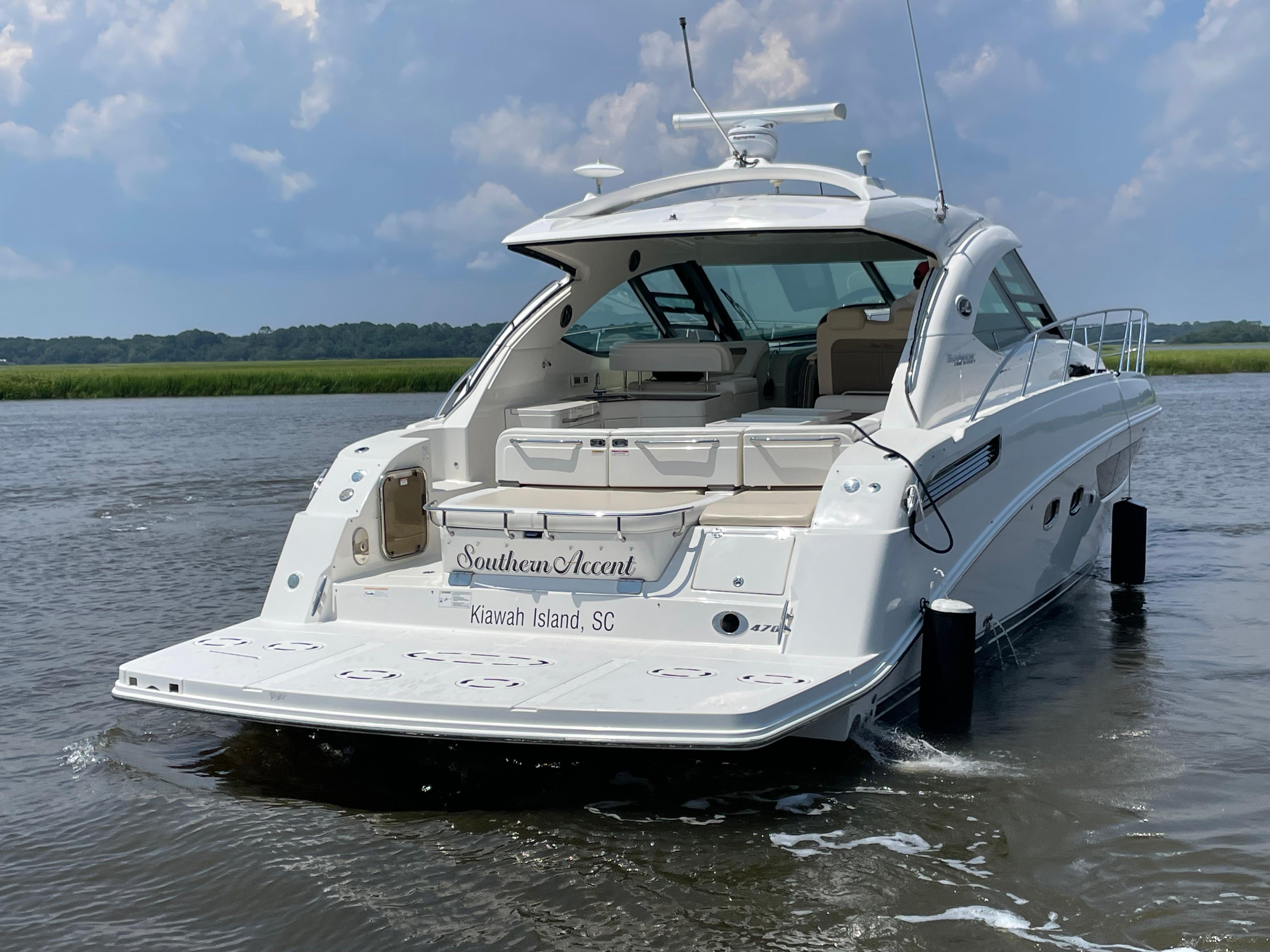 2014 Sea Ray 470 Sundancer Express Cruiser for sale - YachtWorld