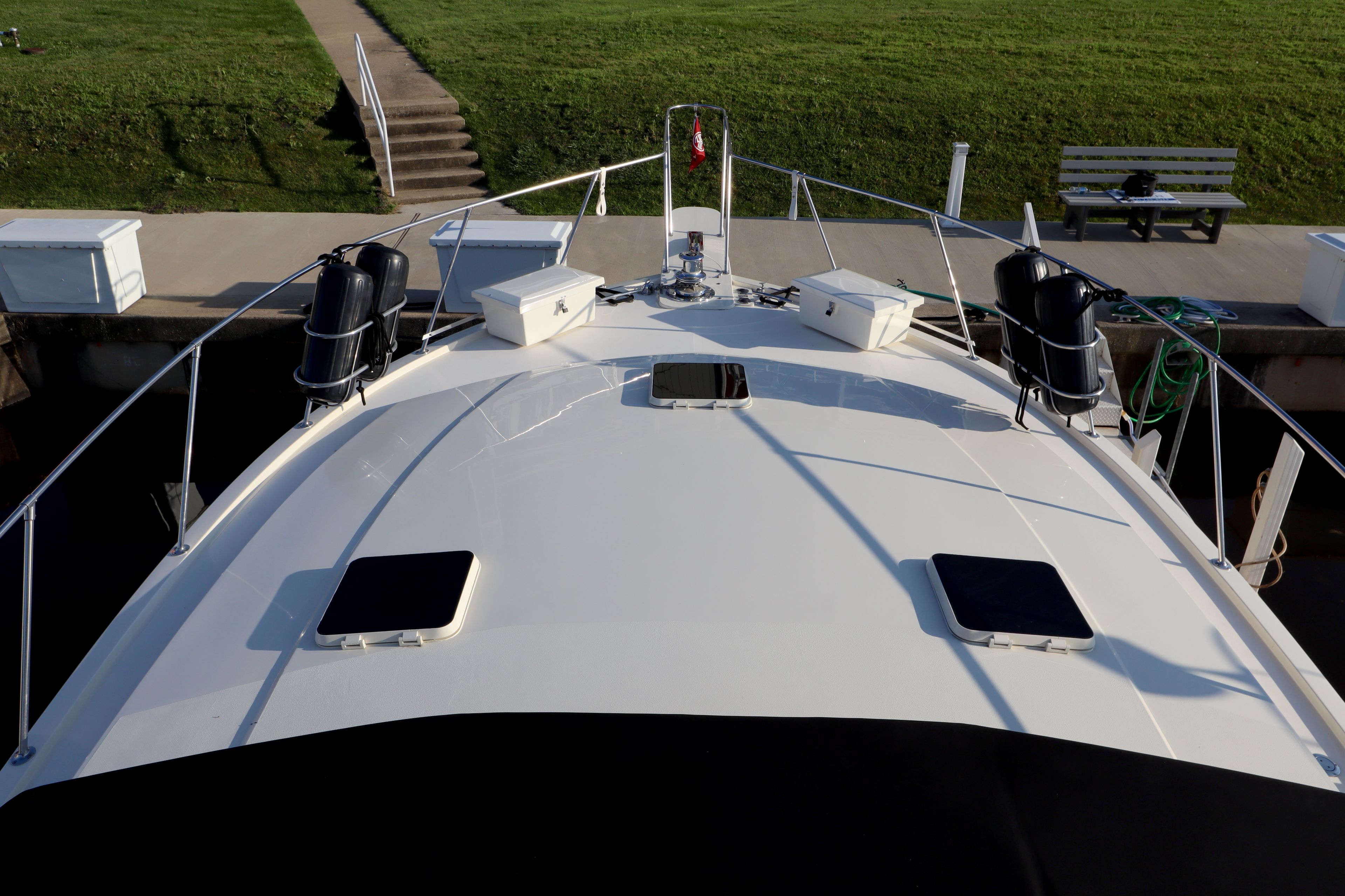 1987 Viking 48 Motor Yacht - Weber Yachts