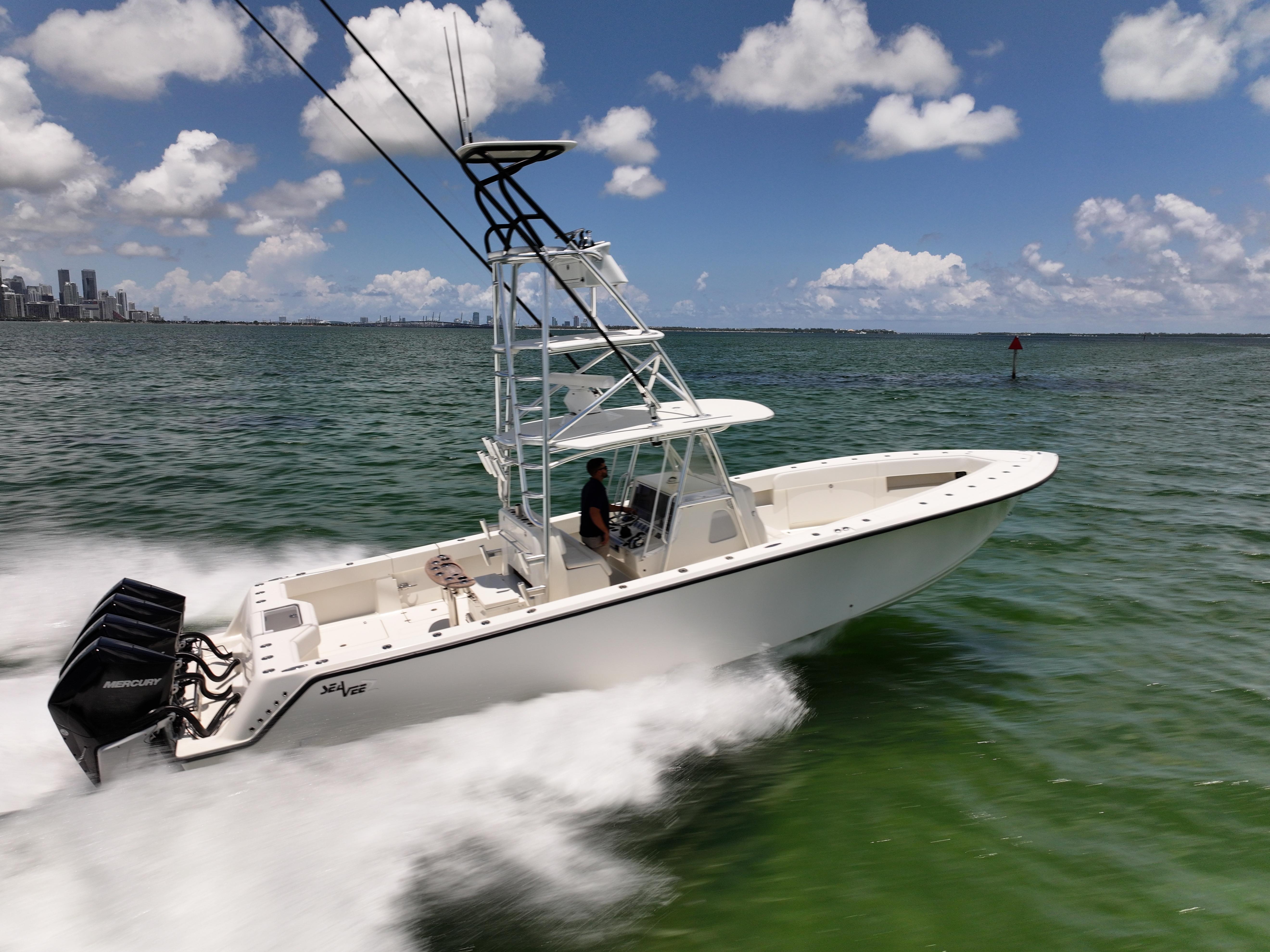 2017 SeaVee 390Z Center Console for sale - YachtWorld