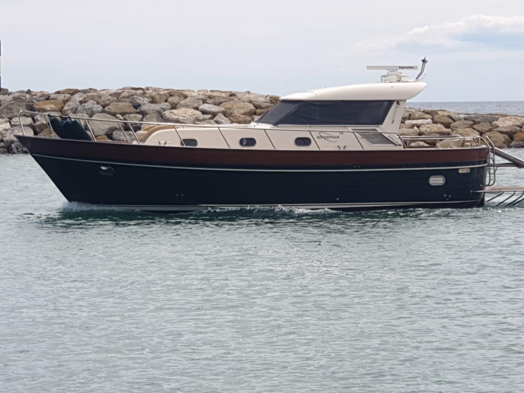 Apreamare 12 Comfort | 2003 | 13m - Barcelona | Boatshop24