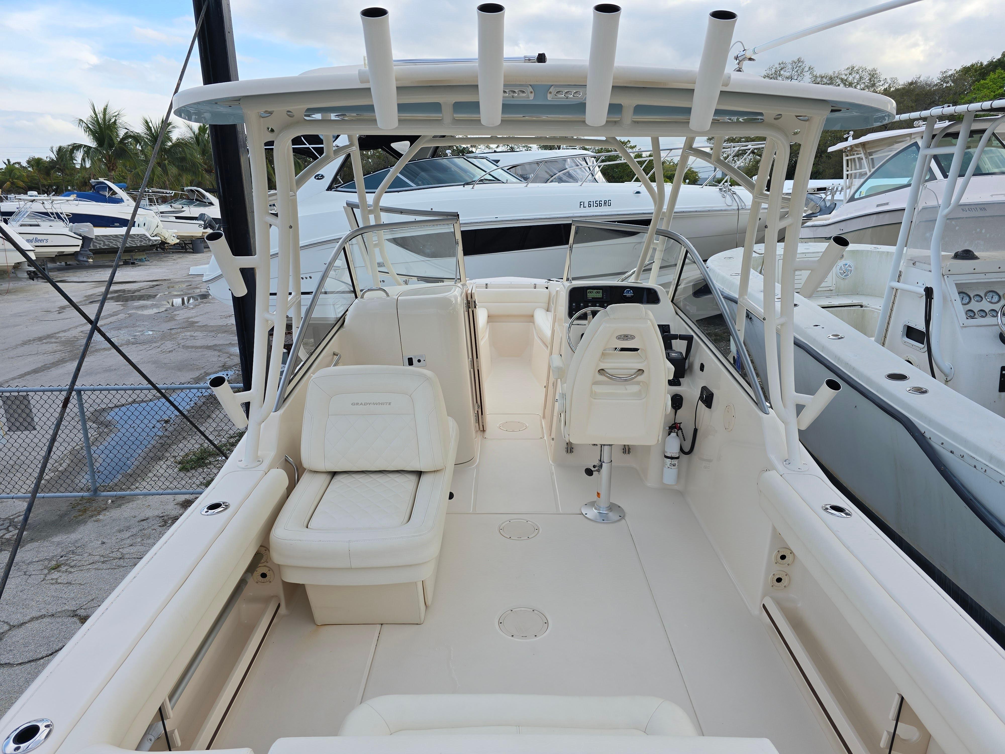 2017 Grady-White Freedom 255 Dual Console for sale - YachtWorld