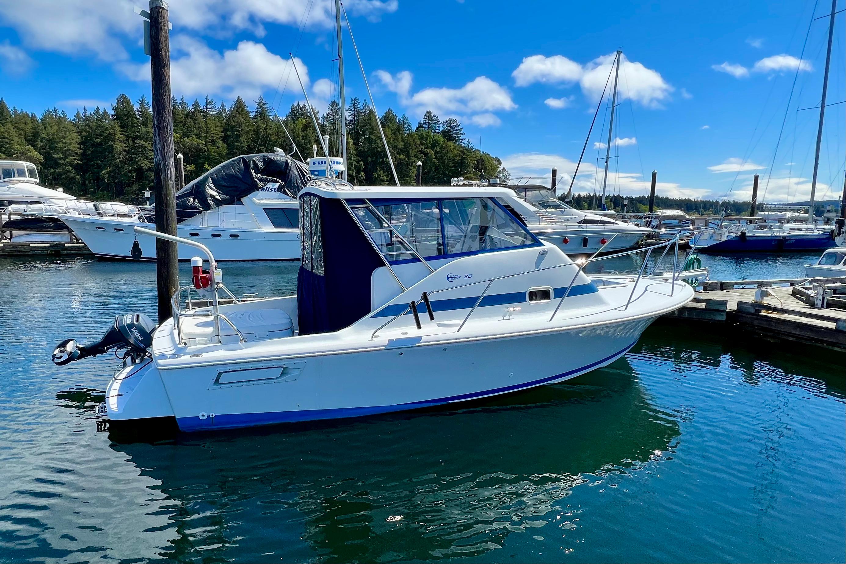 2001 Canoe Cove Bertram Bahia Mar Custom Sports Cruiser for sale ...