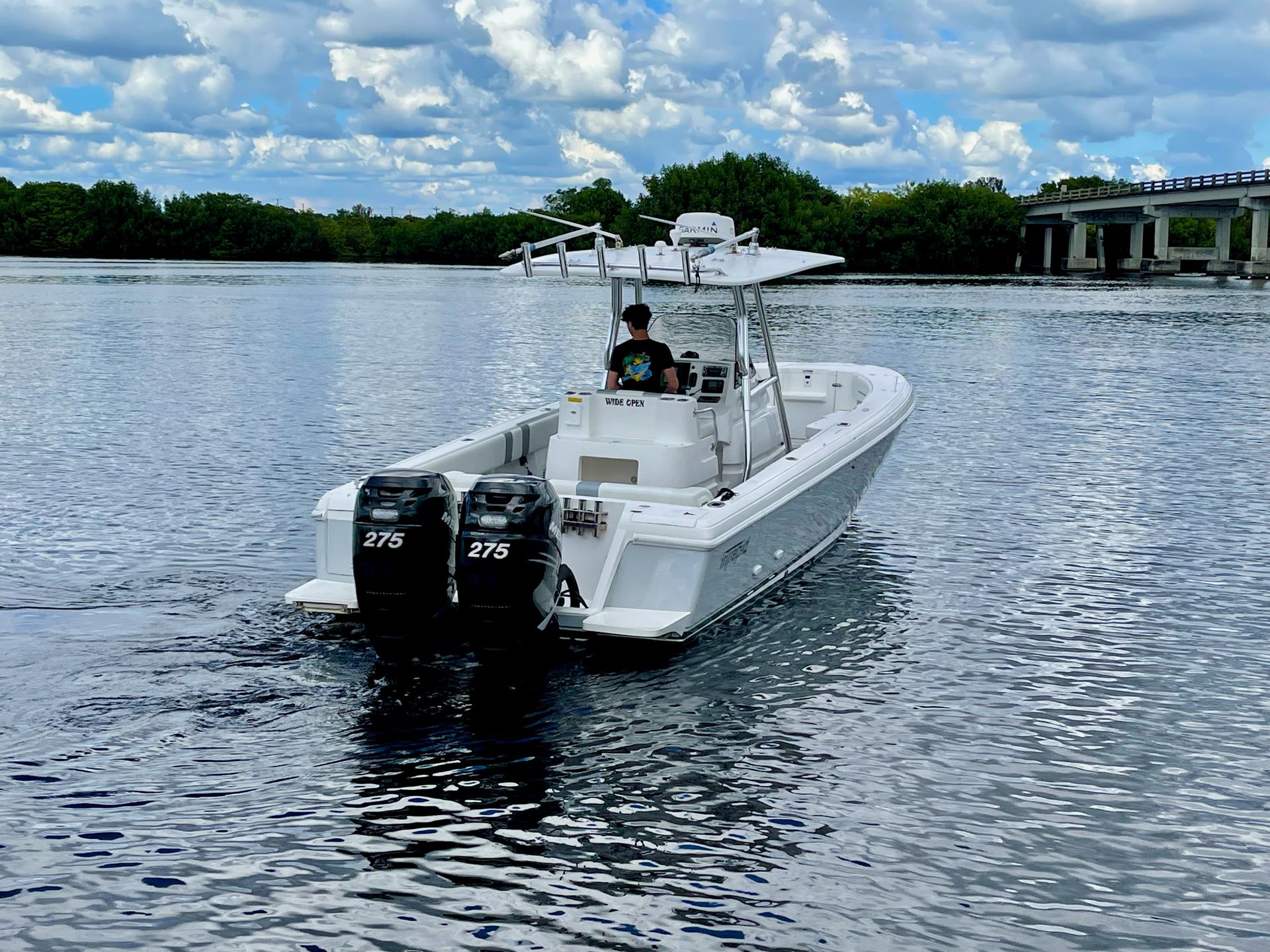 2007 Intrepid 323 CC - Weber Yachts