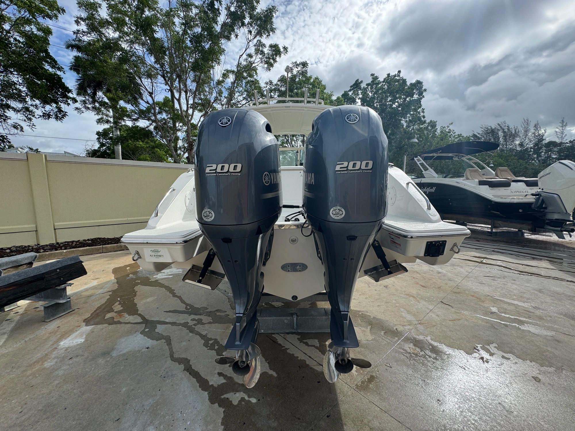 2021 Pursuit DC 266 Dual Console for sale - YachtWorld