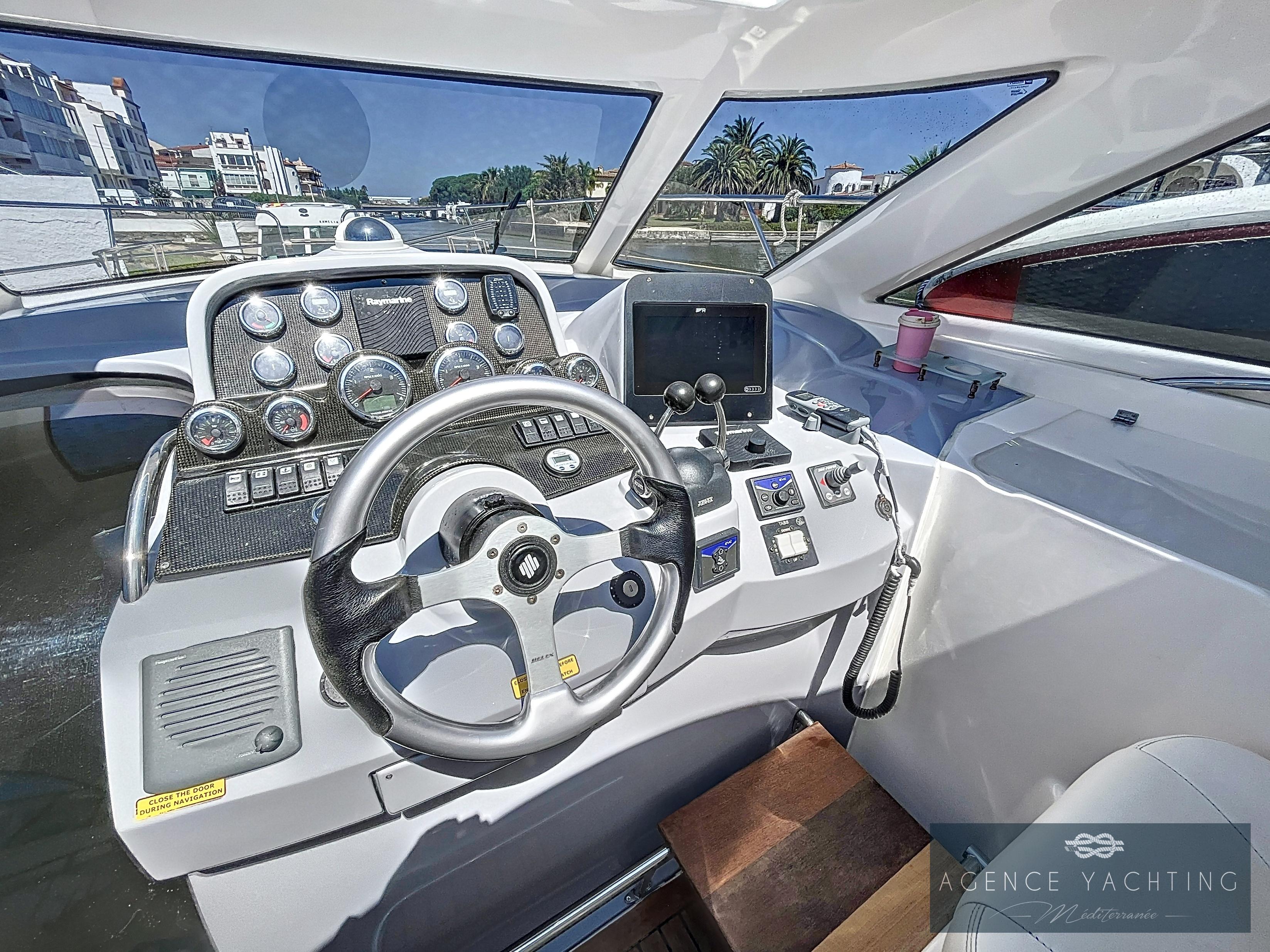 2008 Elan 35 POWER HT Motorjachten en Motorkruisers te koop- YachtWorld