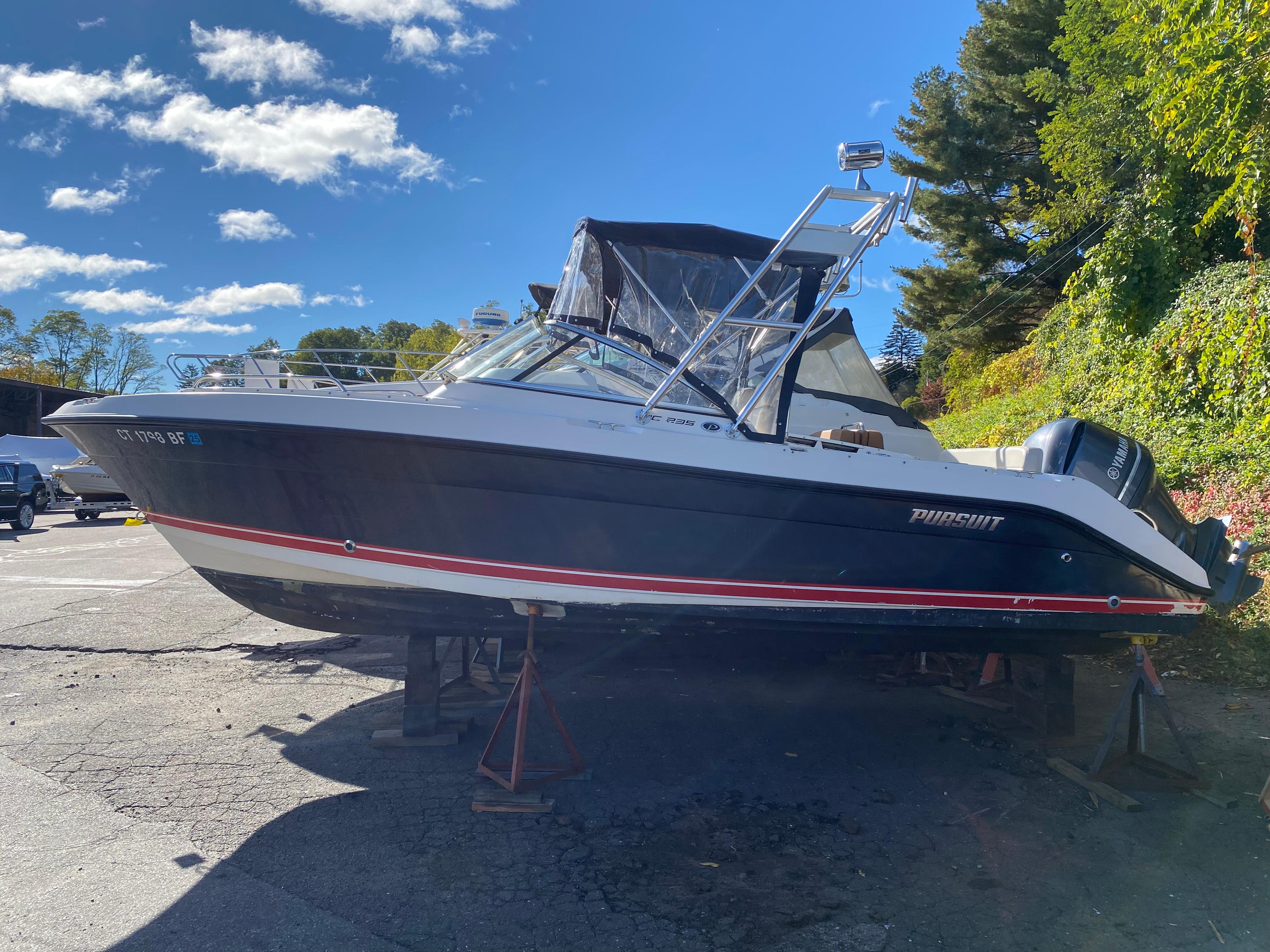 Pursuit boats for sale | YachtWorld