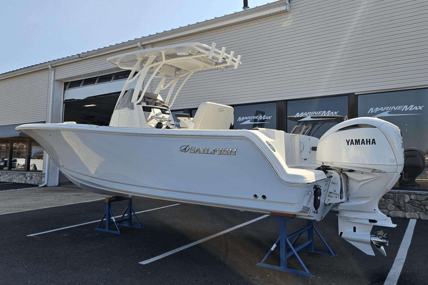 2023 Sailfish 241 CC Sport Fishing for sale - YachtWorld