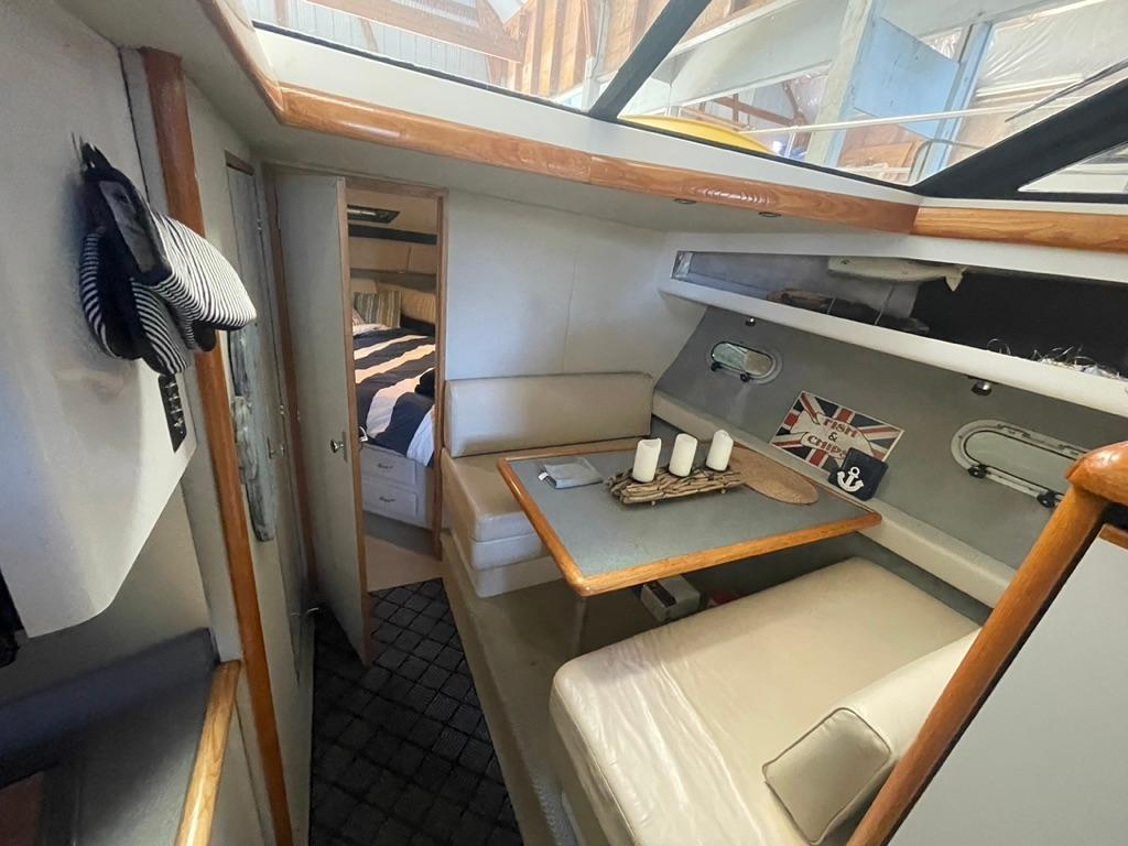 1991 Bayliner 4387 Motoryacht Motor Yachts for sale - YachtWorld