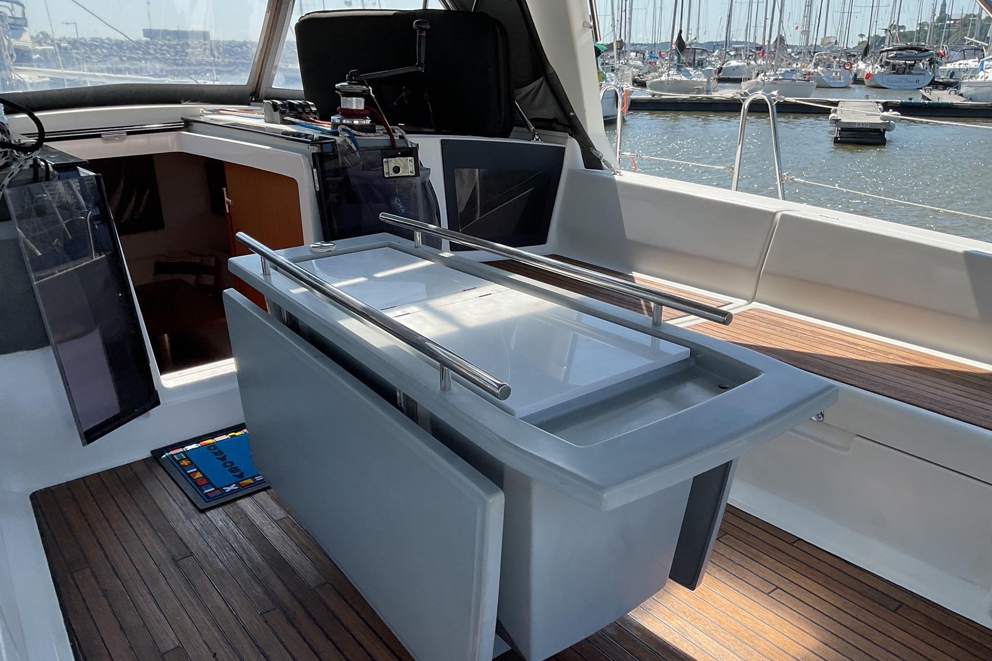 2013 Beneteau Oceanis 45 Cruiser for sale - YachtWorld