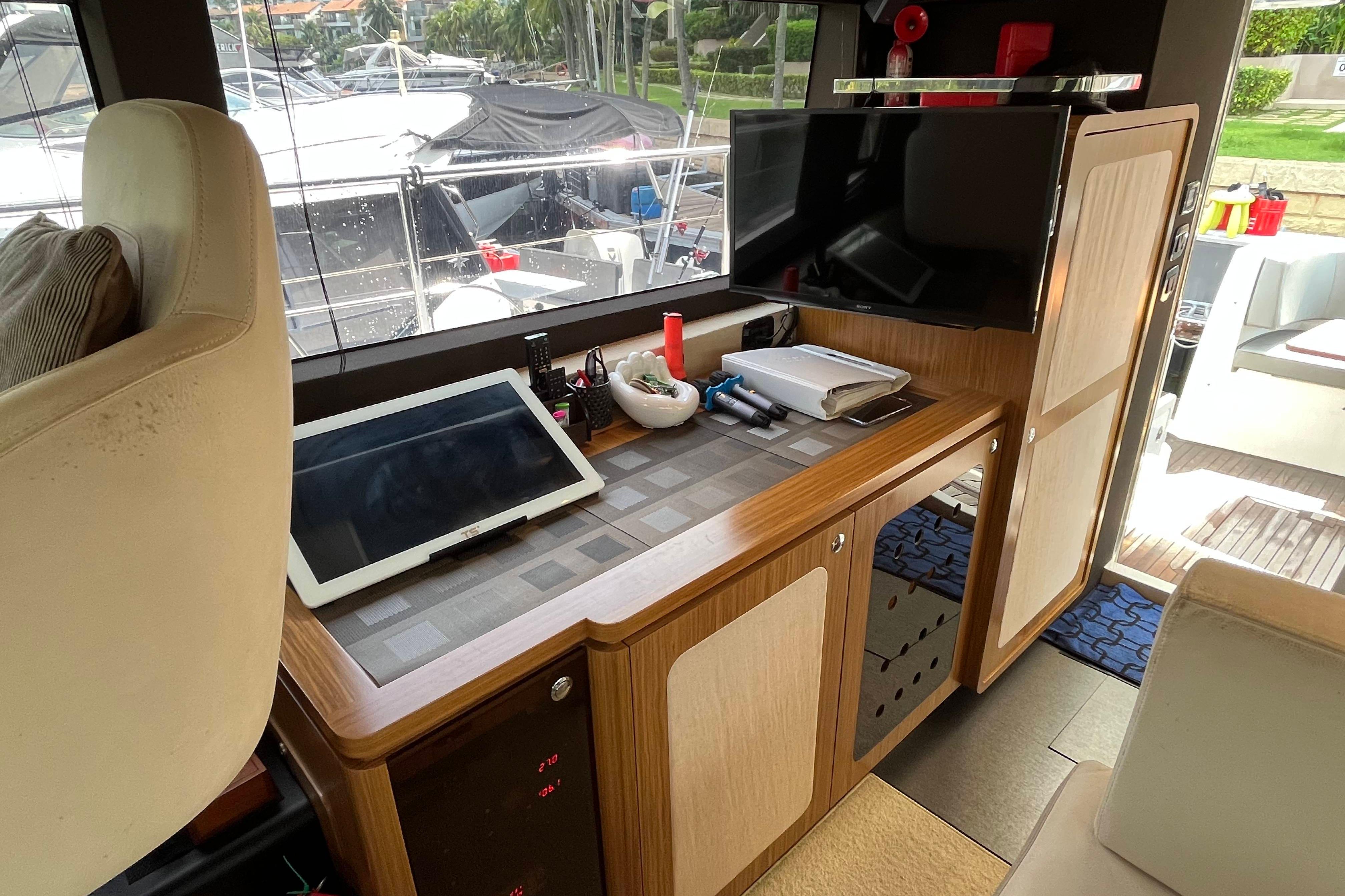 Ocasión 2017 Azimut Magellano 43 | TopBarcos.com