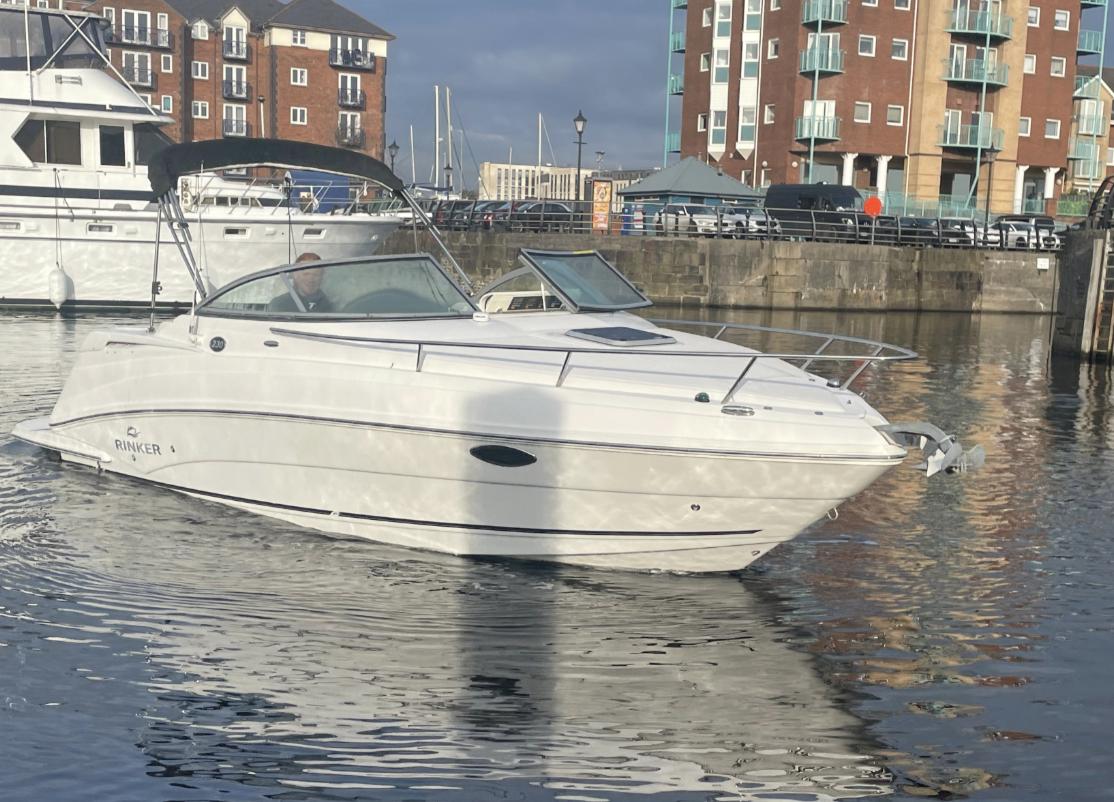 2008 Rinker 230 Express Cruiser Express Cruiser for sale - YachtWorld