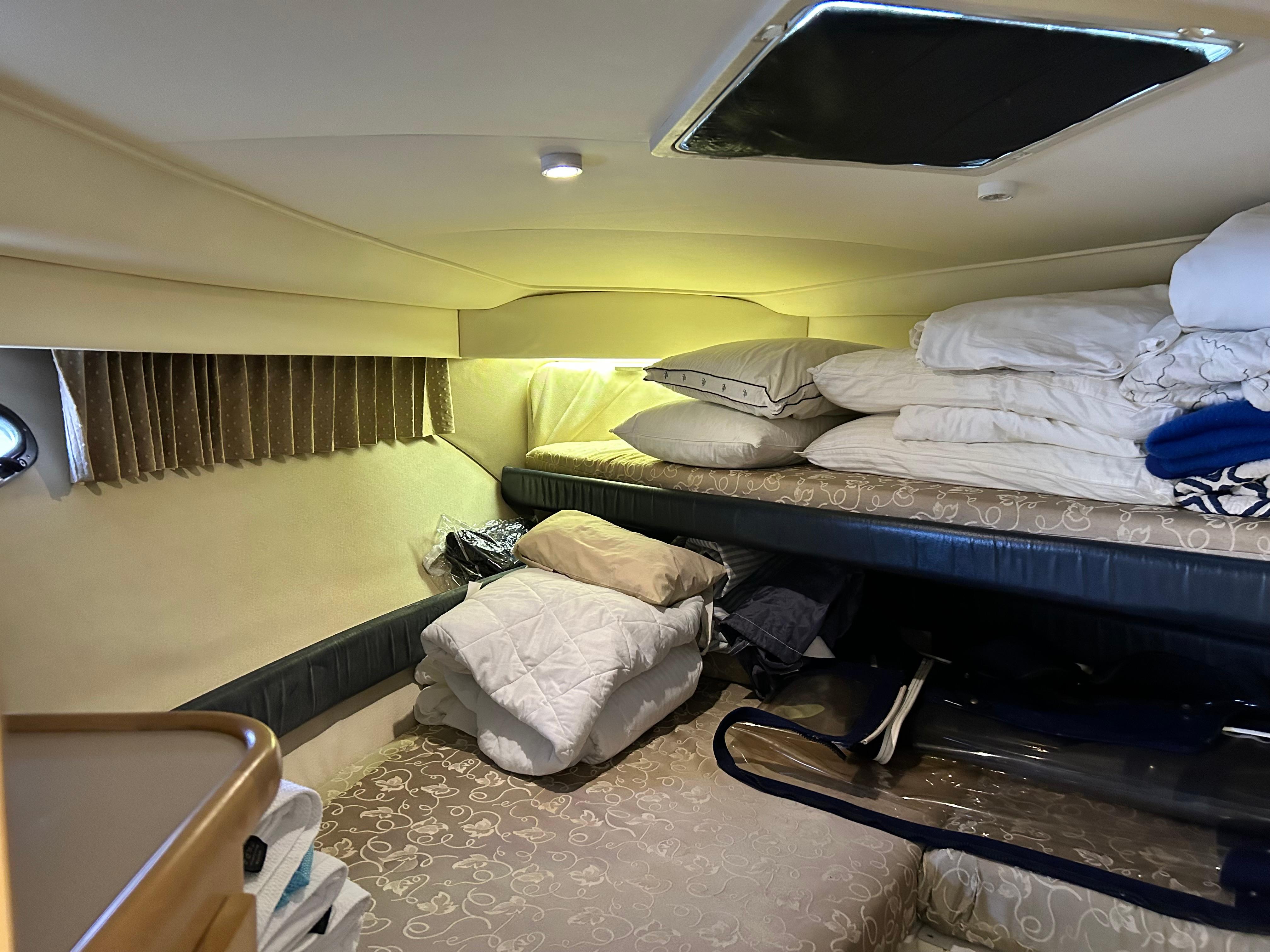 1996 Carver 355 Aft Cabin Motor Yacht for sale - YachtWorld