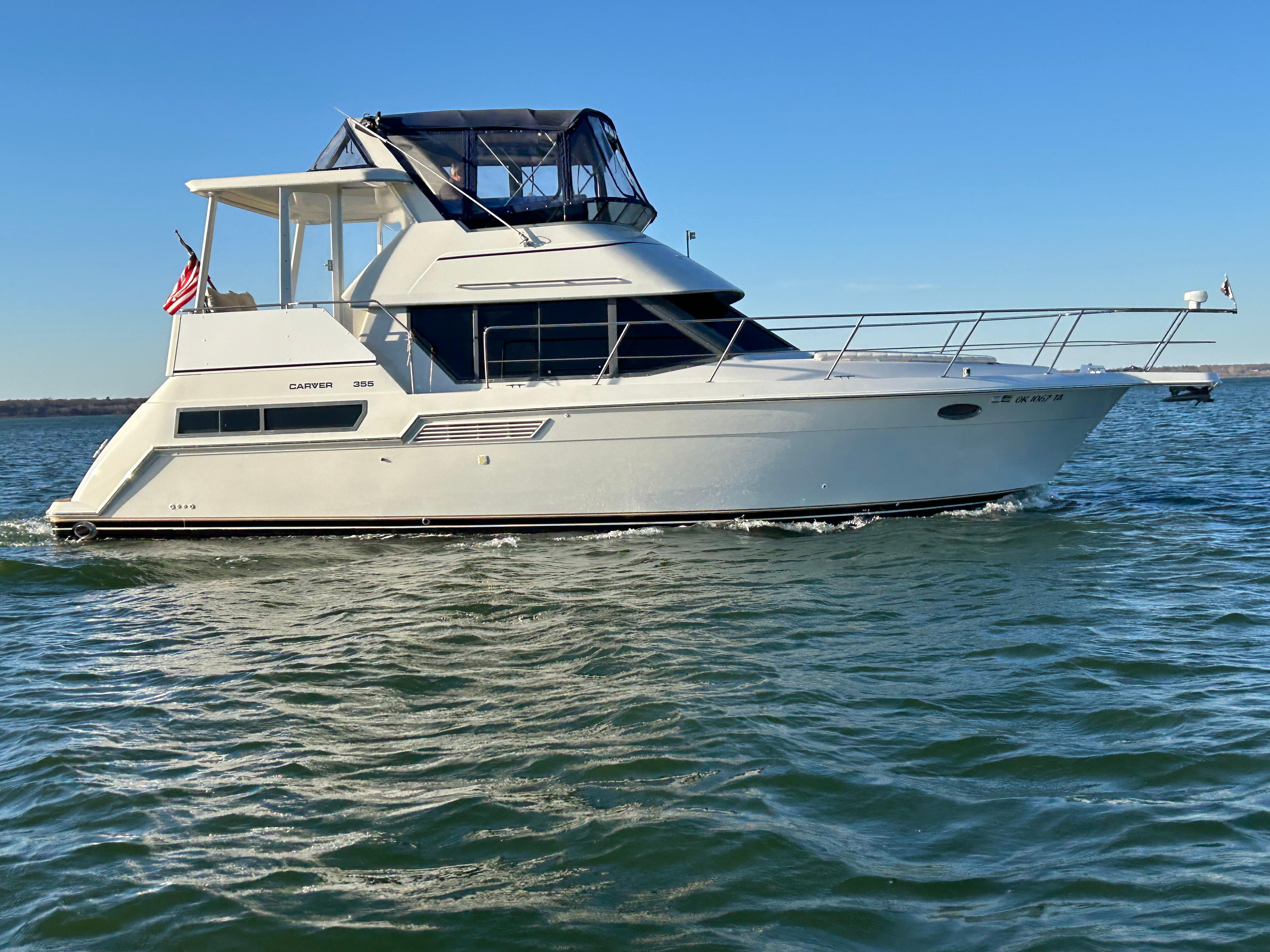 1996 Carver 355 Aft Cabin Motor Yacht for sale - YachtWorld