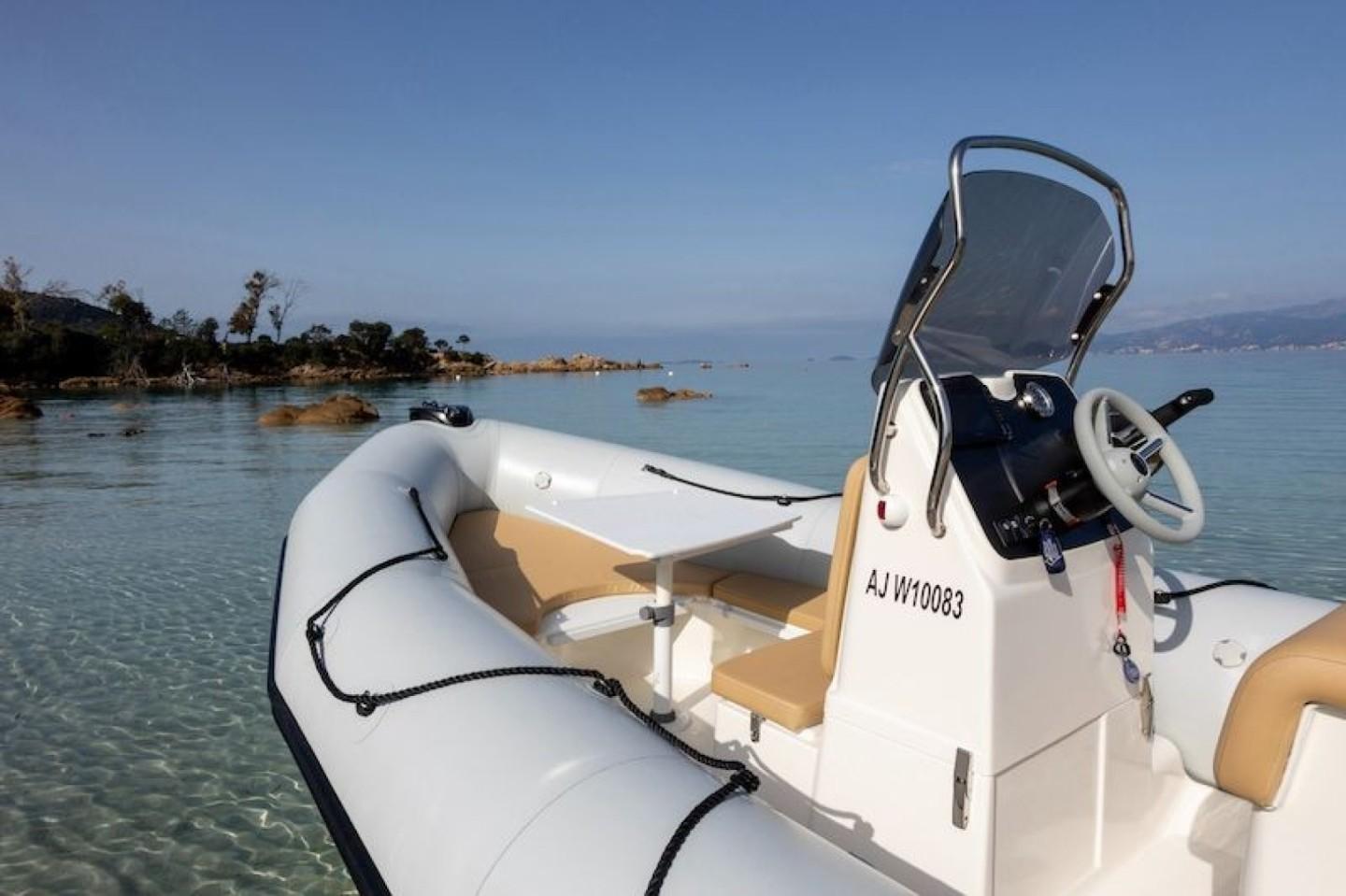 Bombard Sunrider 650 Neo Occasion en Corse ( 20 ) - iNautia