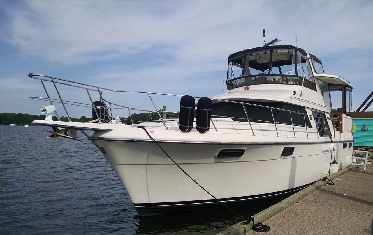 Used 1988 Carver 4207 Aft Cabin Motoryacht - Maryland | TopBoats