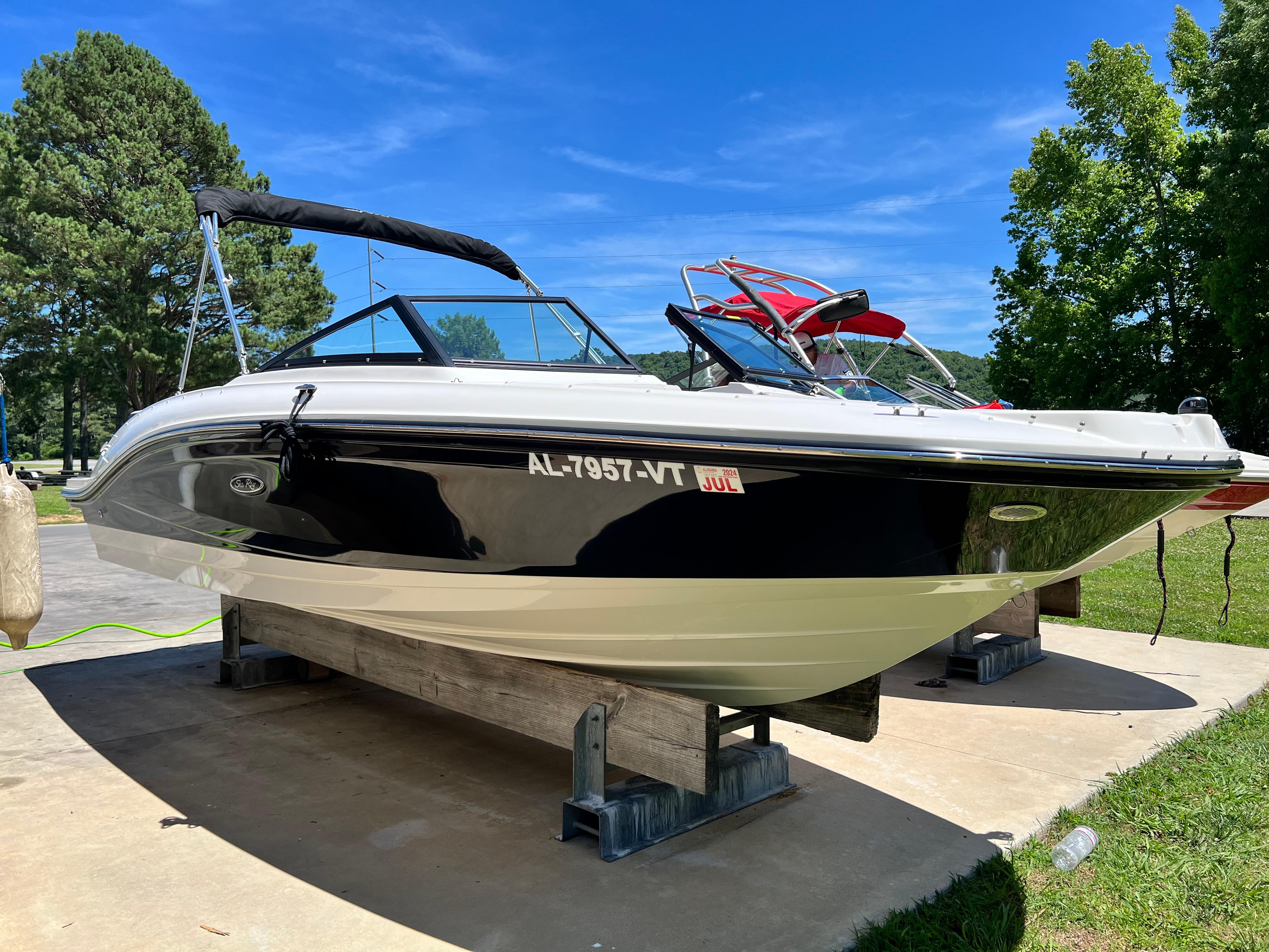 2023 Sea Ray 210 SPX Bowrider for sale - YachtWorld