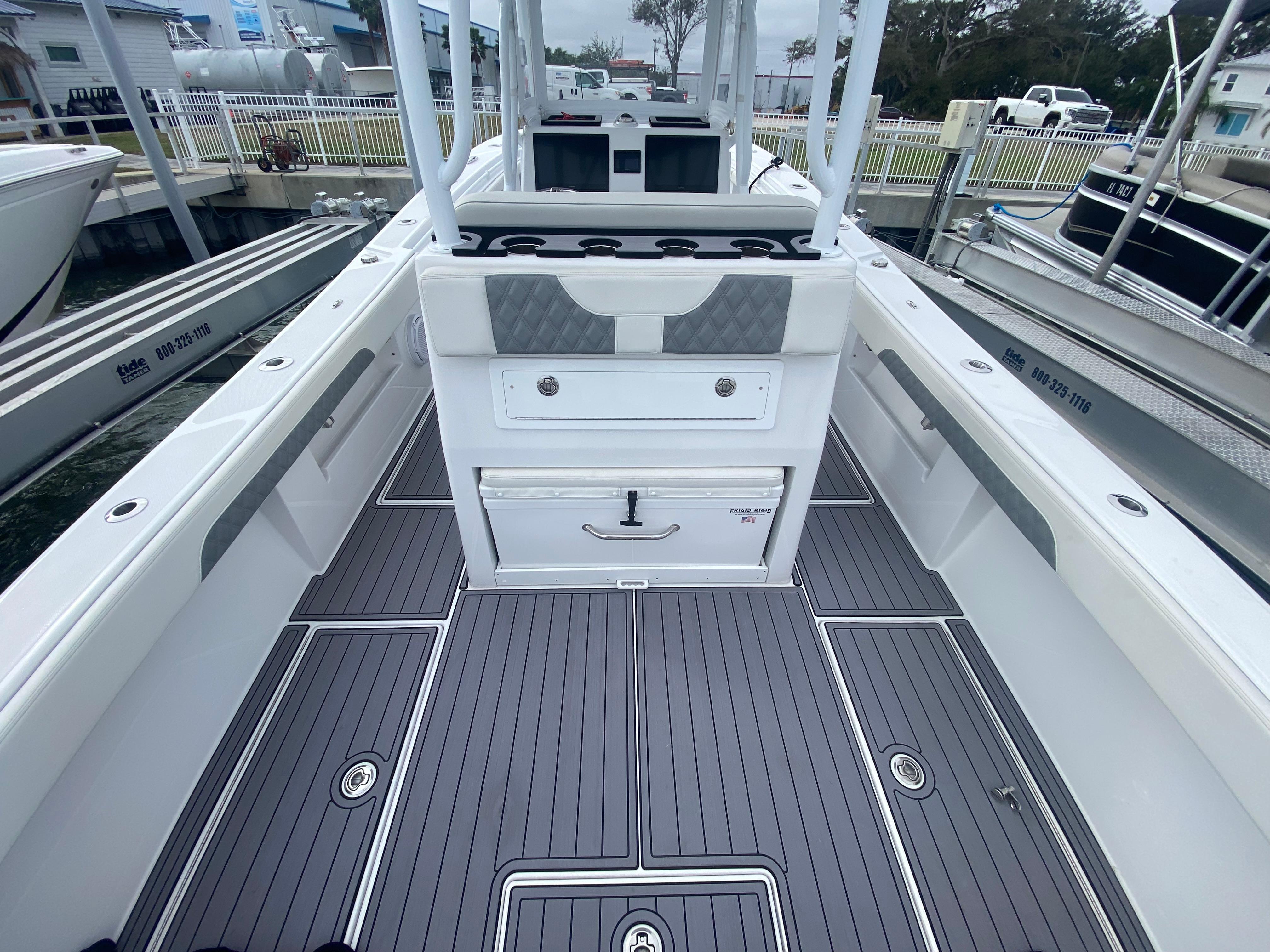 2023 Front Runner 33 CC Barche a console centrale in vendita- YachtWorld