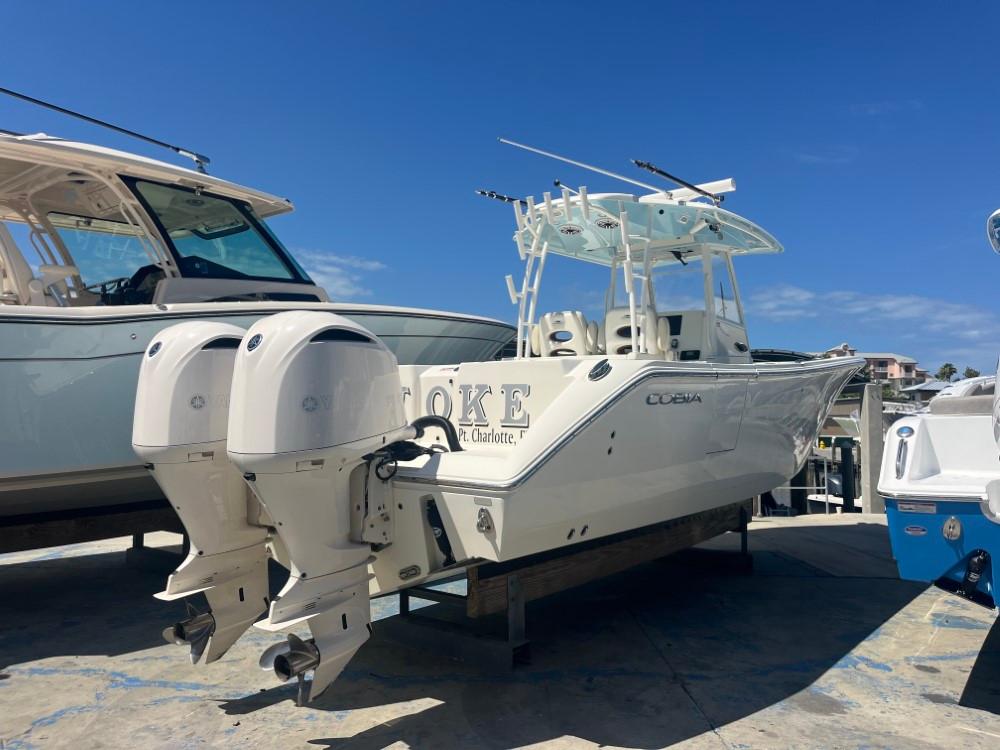 2021 Cobia 320 Center Console Center Console for sale - YachtWorld