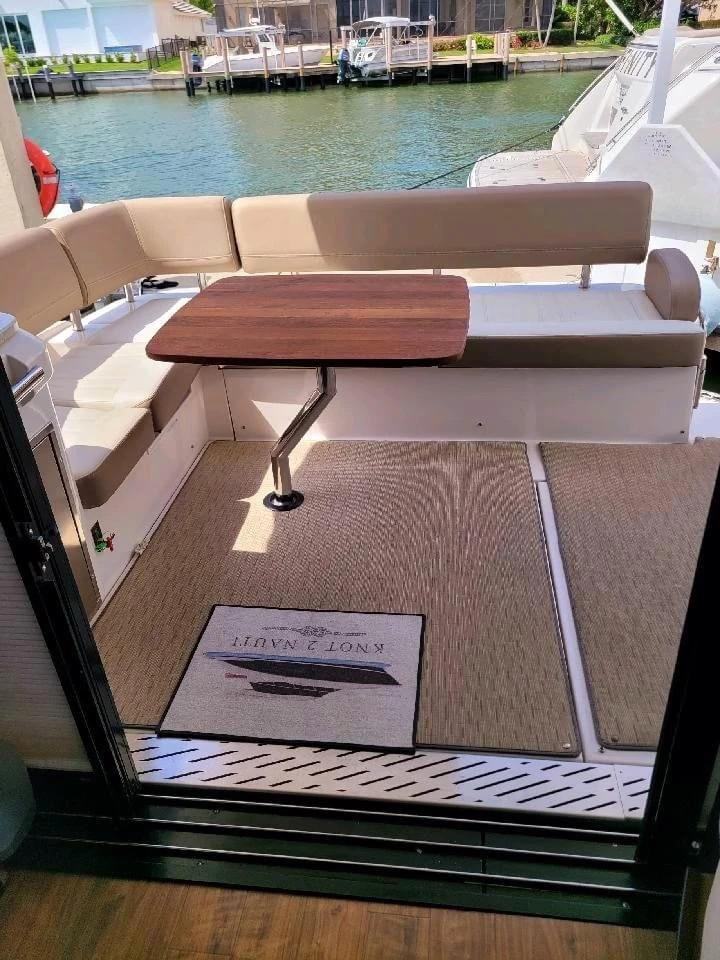 2018 Regal 42 Grande Coupe Cruiser for sale - YachtWorld