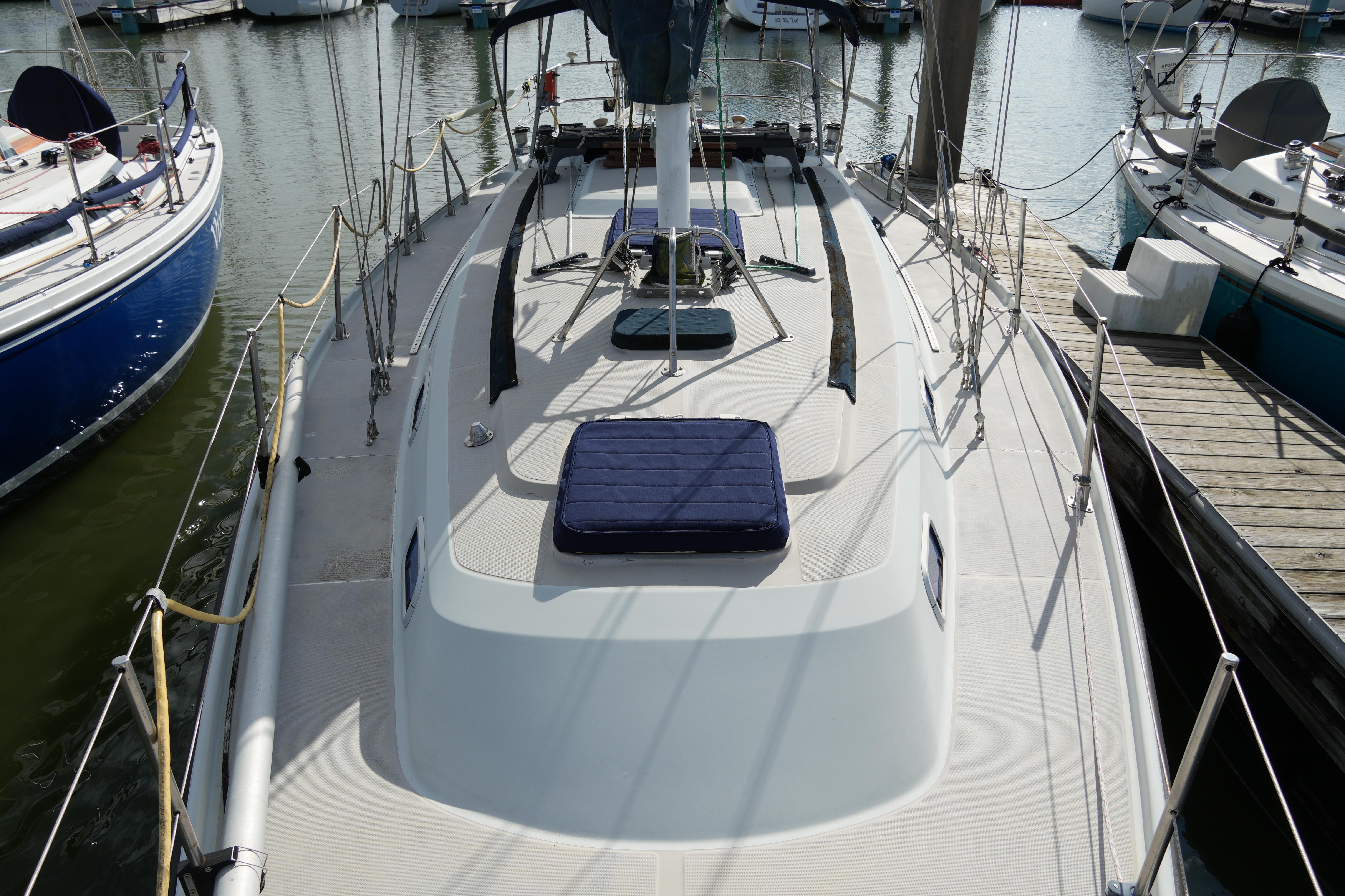 1989 Ericson 34-2 Cruiser for sale - YachtWorld