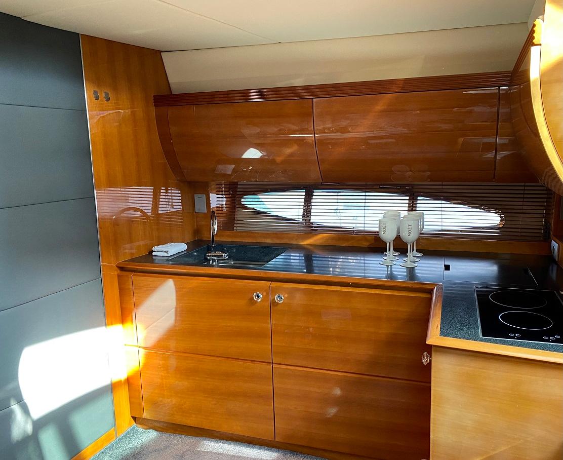 2006 Atlantis 55 HT Motor Yachts for sale - YachtWorld