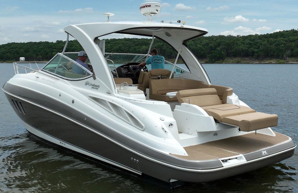 2014 Cruisers 350 Express Other for sale - YachtWorld