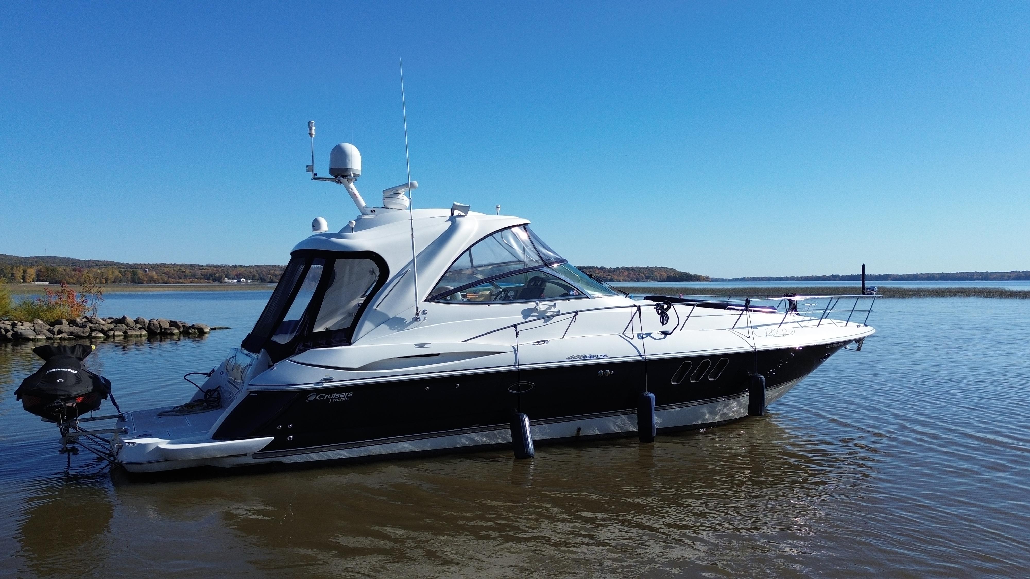 2008 Cruisers Yachts 460 Express Motor Yachts for sale - YachtWorld