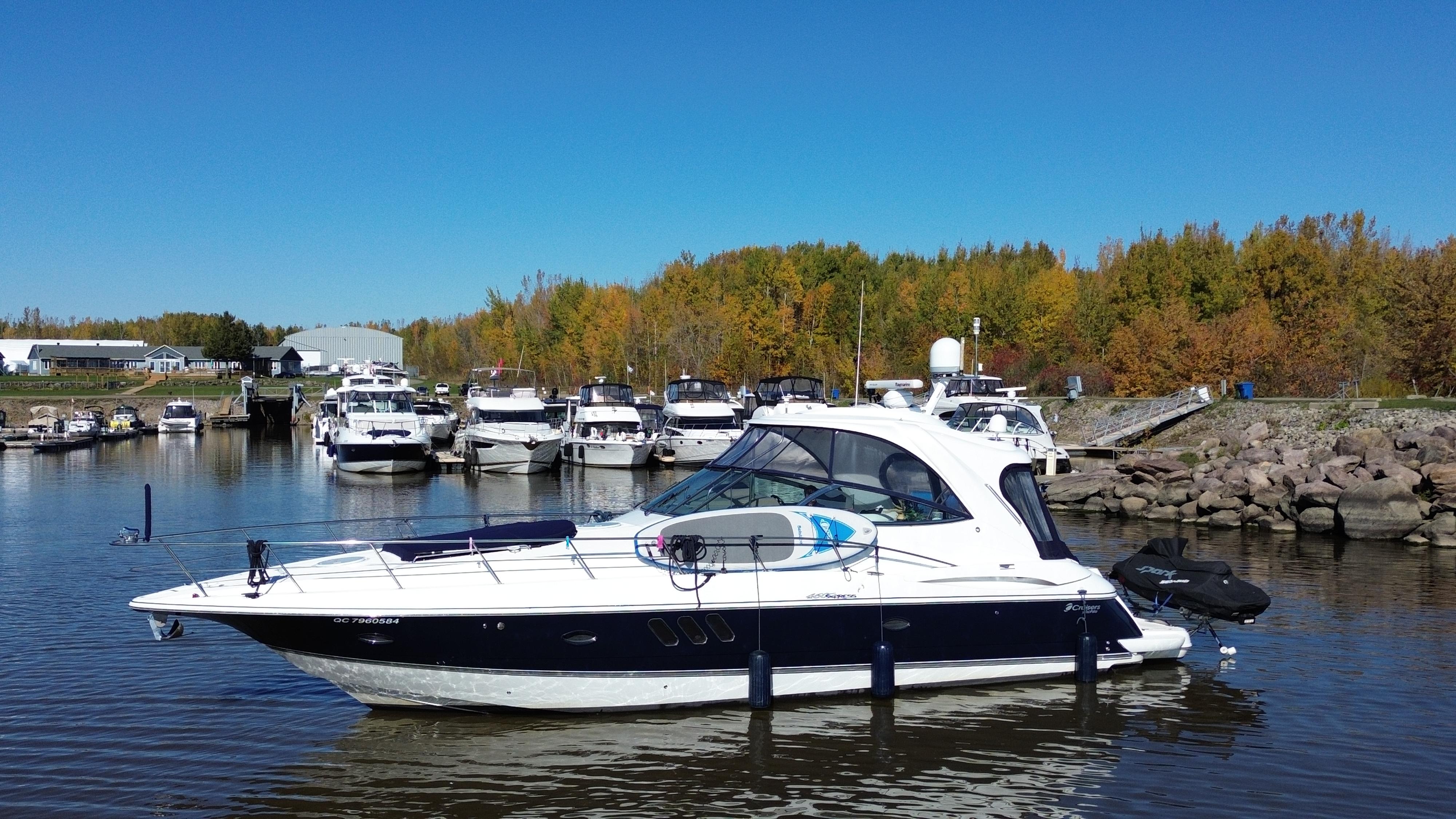 2008 Cruisers Yachts 460 Express Motor Yachts for sale - YachtWorld