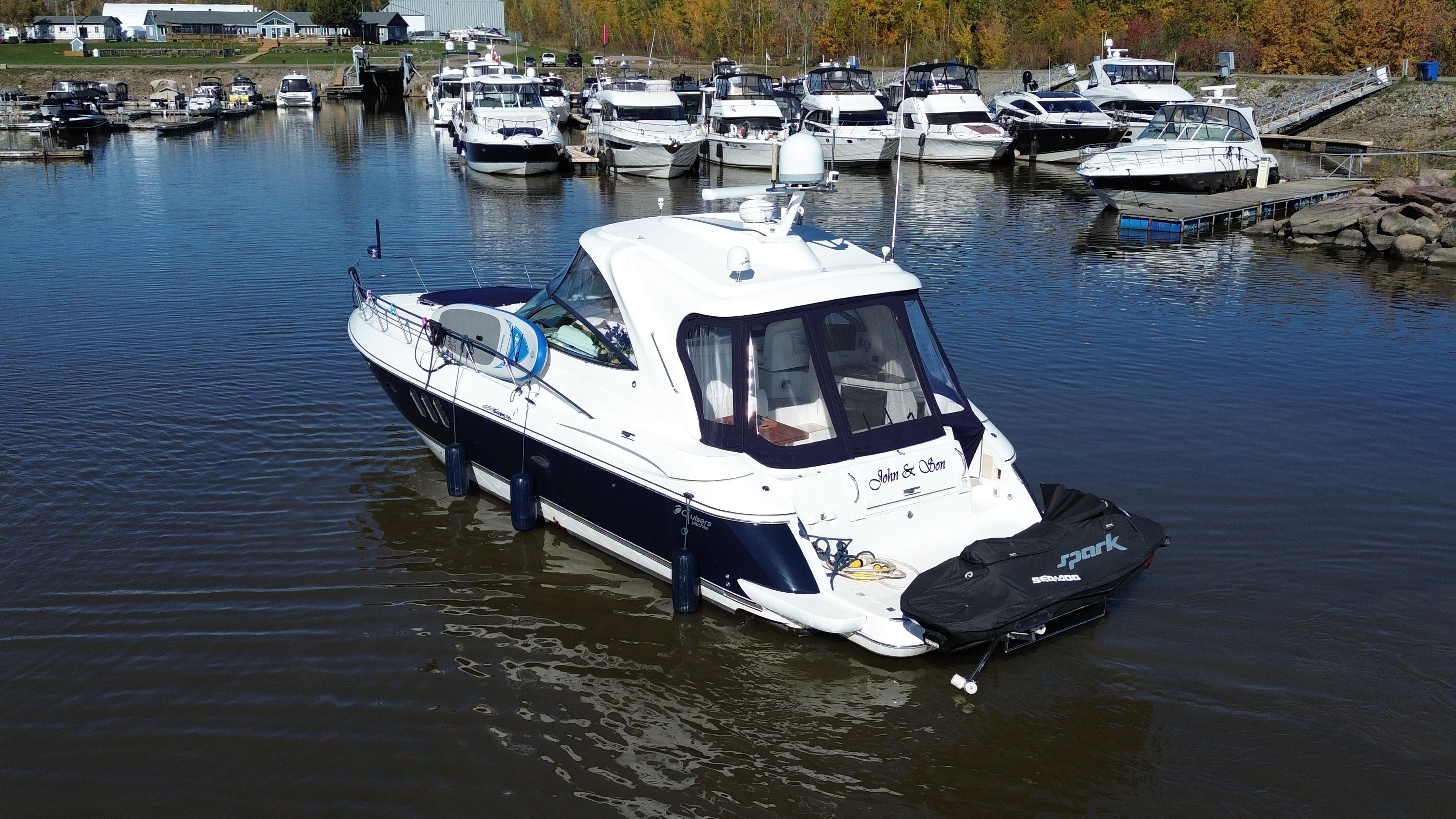 2008 Cruisers Yachts 460 Express Motor Yachts for sale - YachtWorld