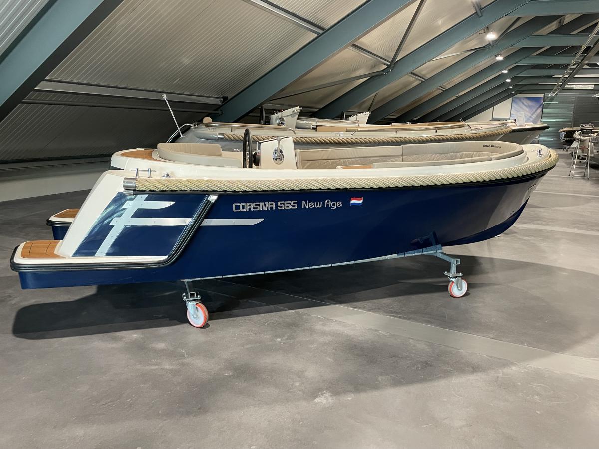 Corsiva 565 New Age | 2022 | 5m | Boatshop24
