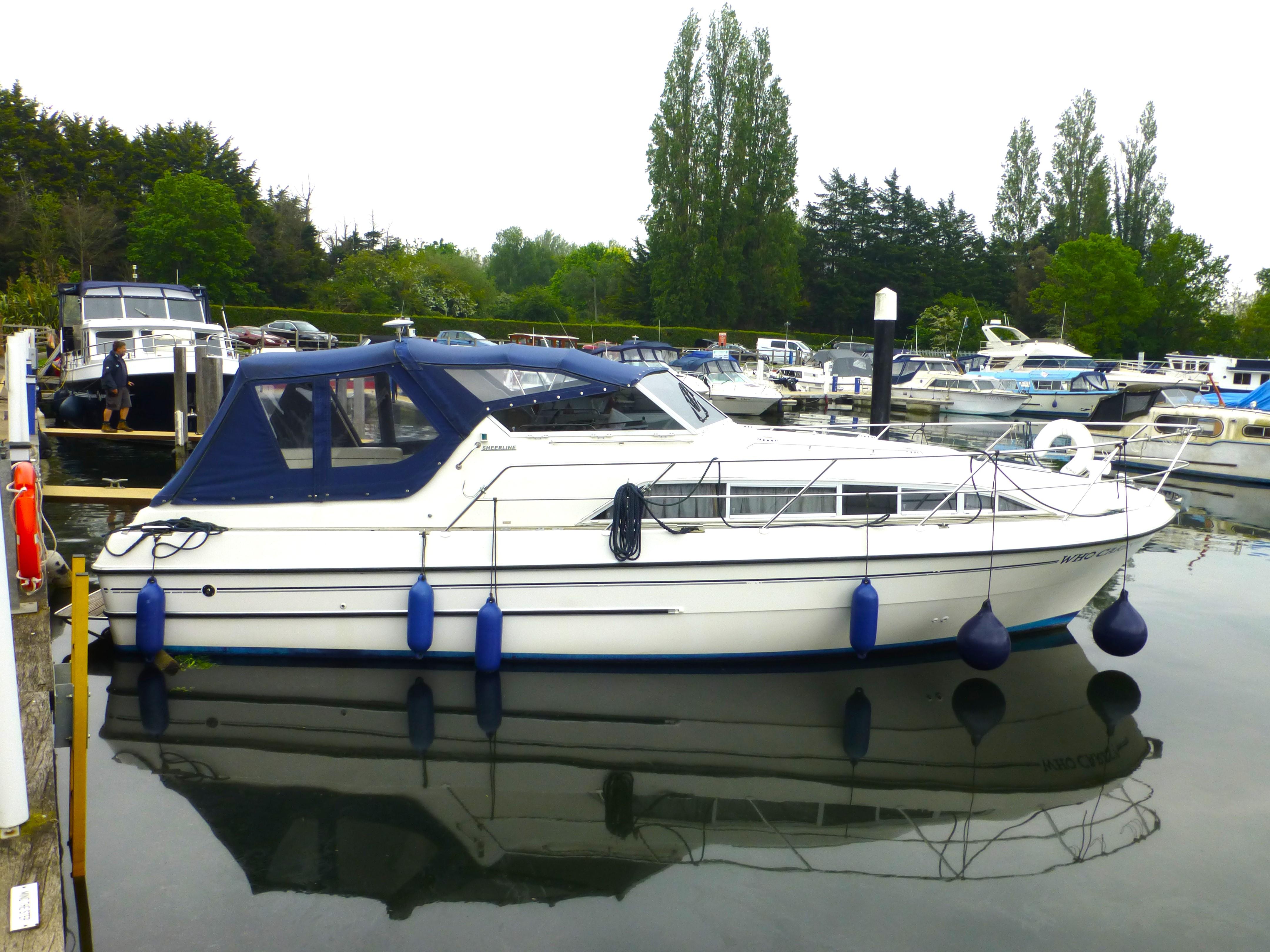 Sheerline 950 | 2004 | 10m - Surrey | Boatshop24