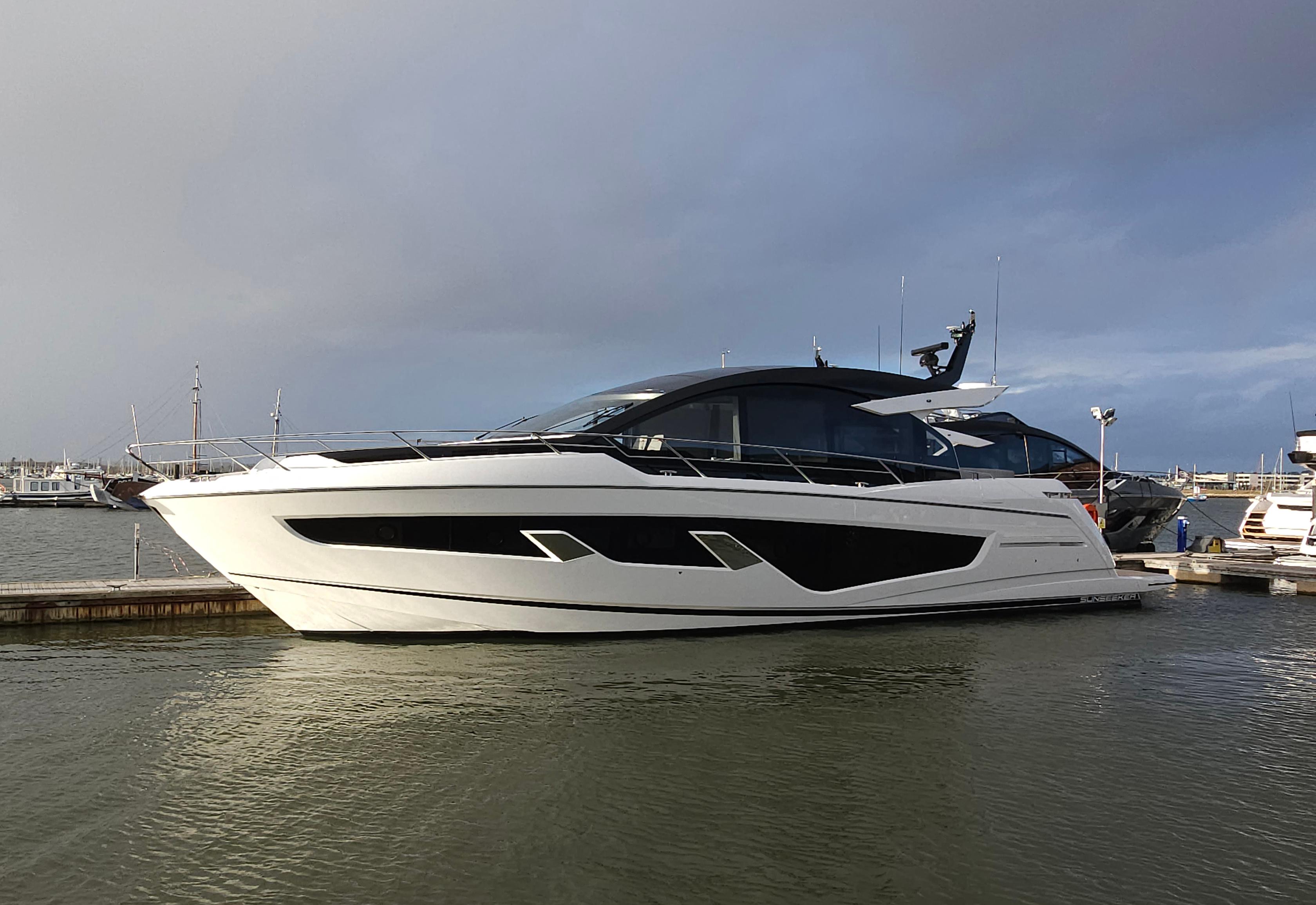 New 2024 Sunseeker Predator 65 - Dorset | TopBoats