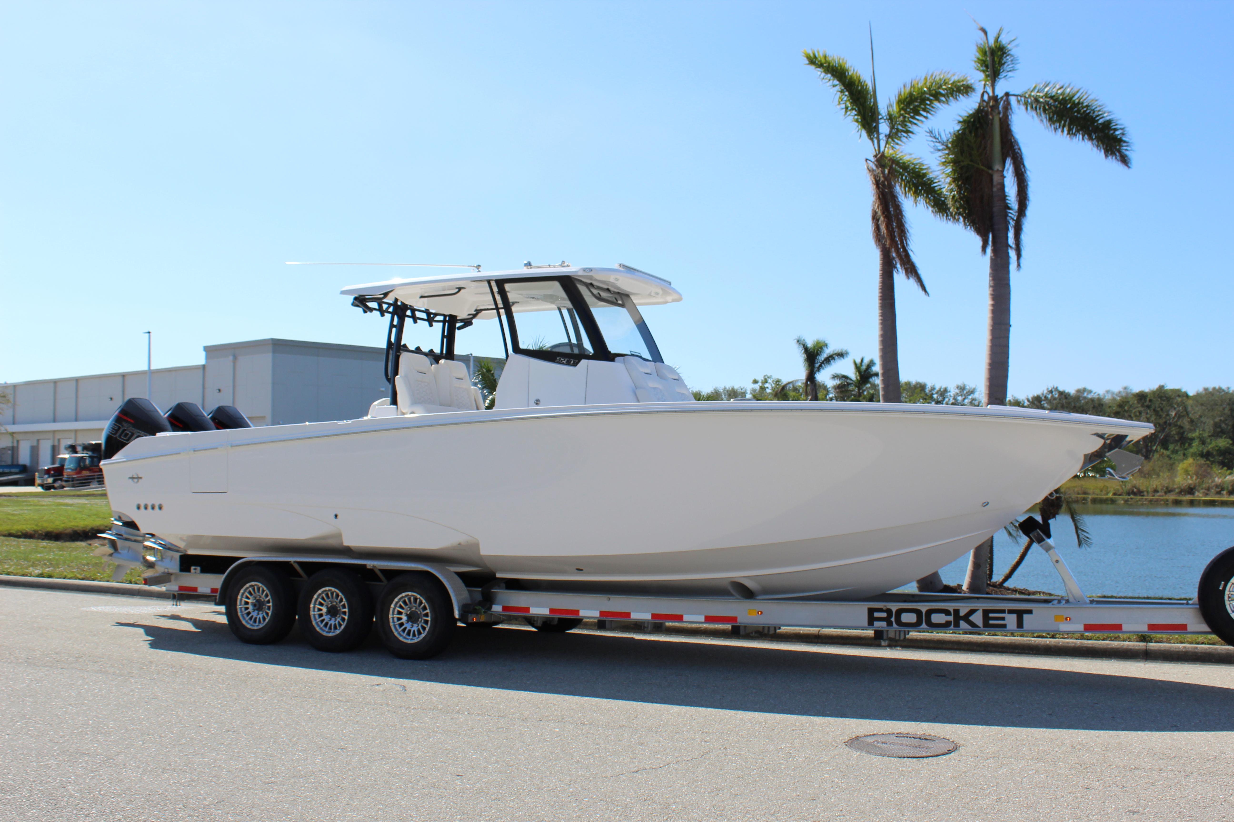 2024 Fountain 32 NX Center Console for sale - YachtWorld