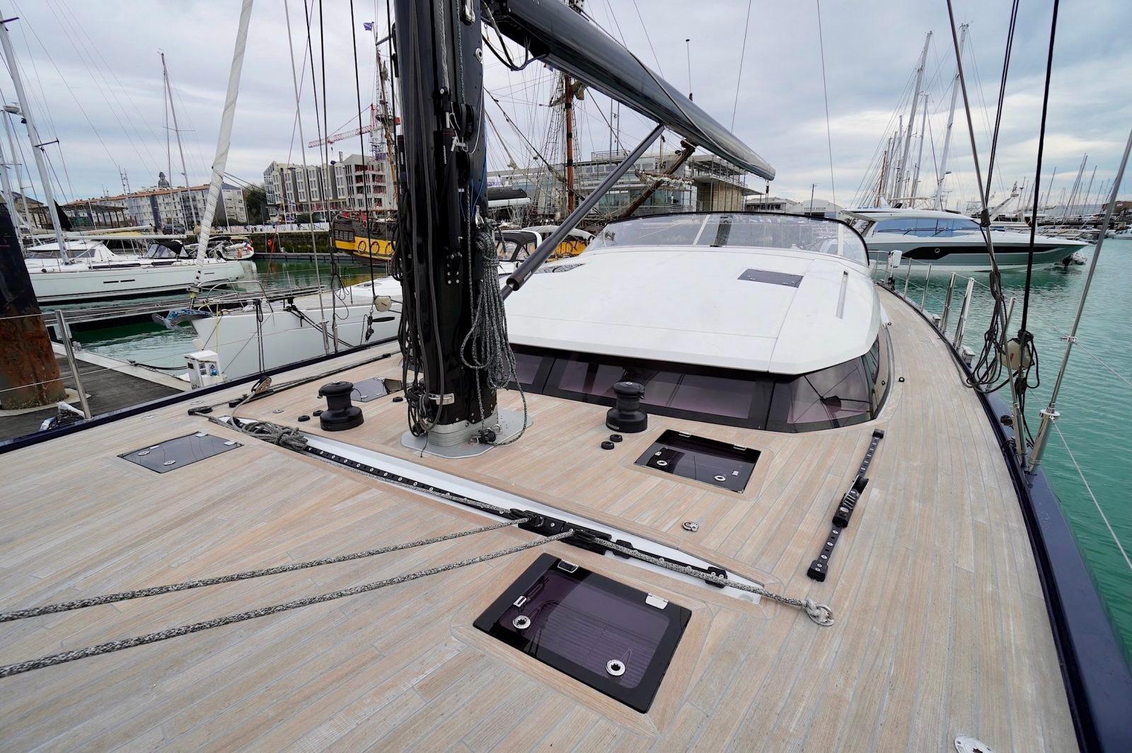 2020 CNB 76 Racer/Cruiser for sale - YachtWorld