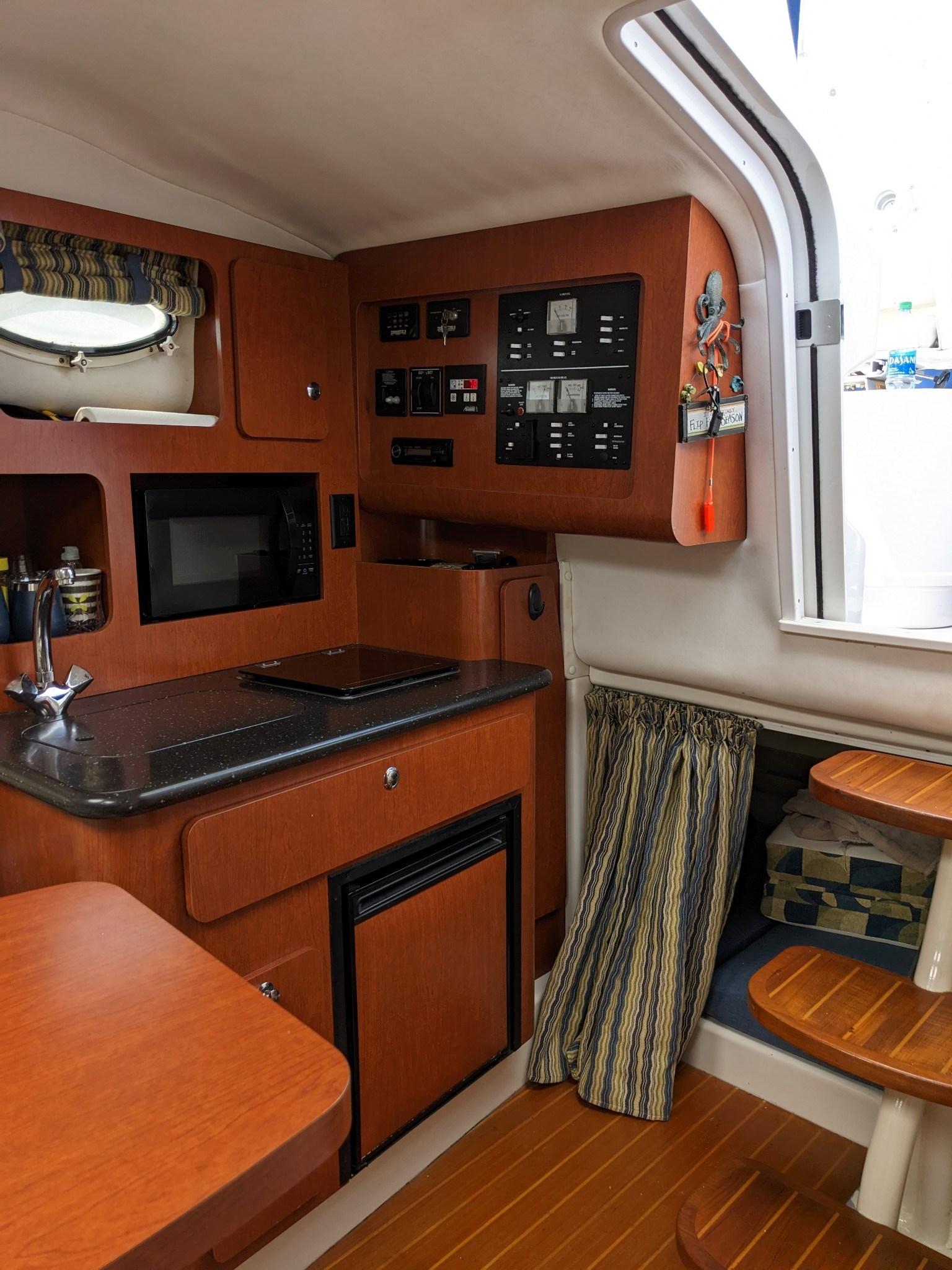 2008 Pro-Line 32 Express Center Console for sale - YachtWorld