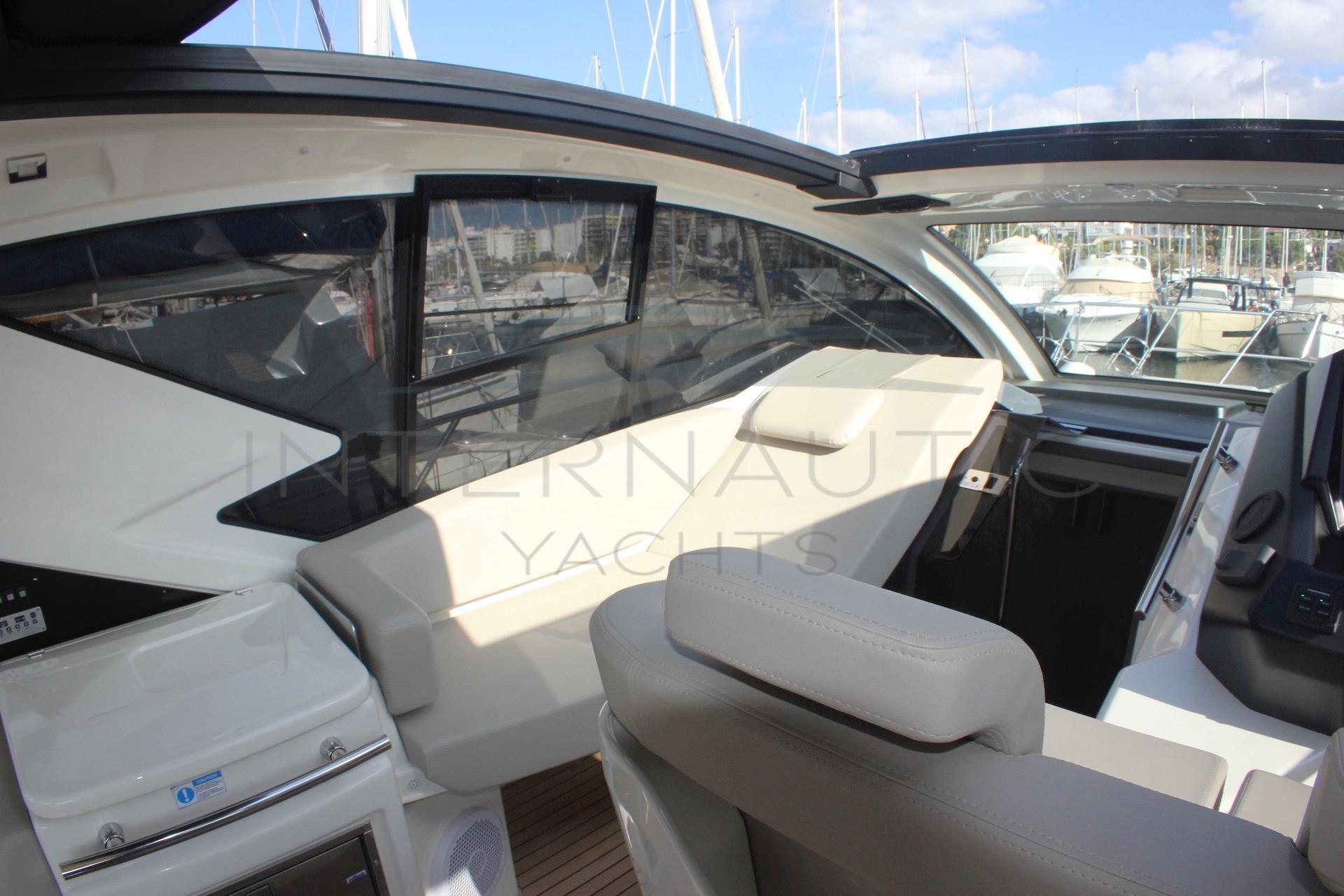 2021 Cranchi M 44 HT Motor Yachts for sale - YachtWorld