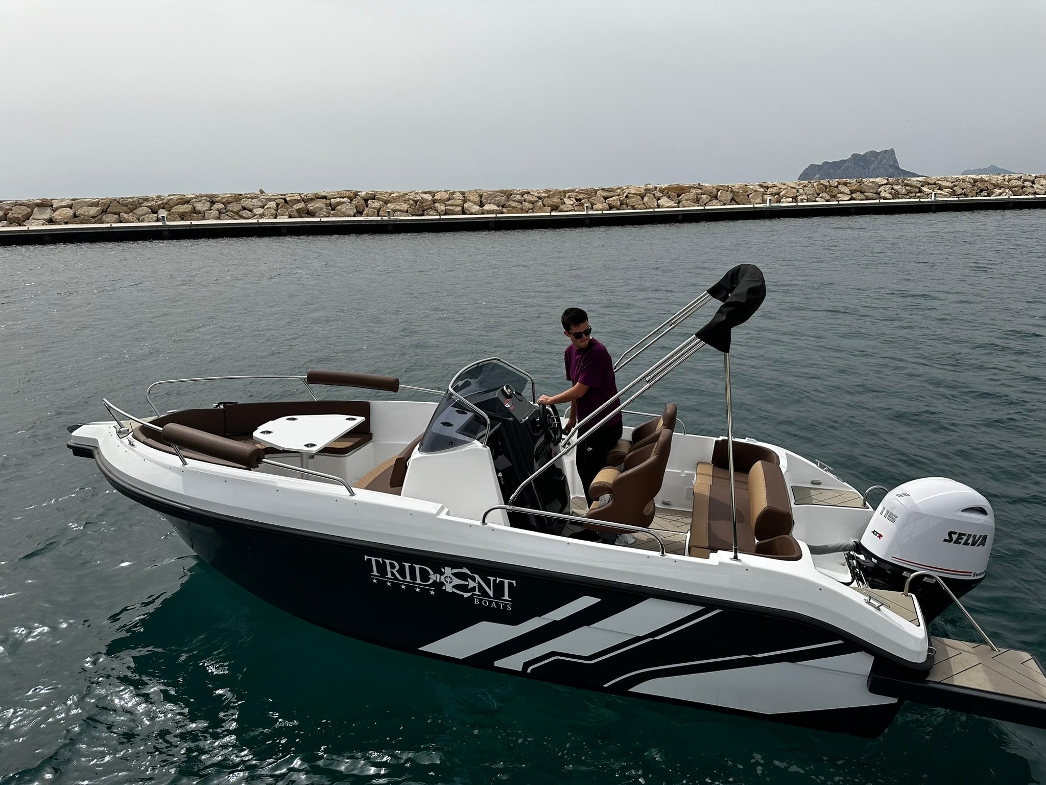 Ocasión 2024 Trident Trident 630 Open - Alicante | TopBarcos.com