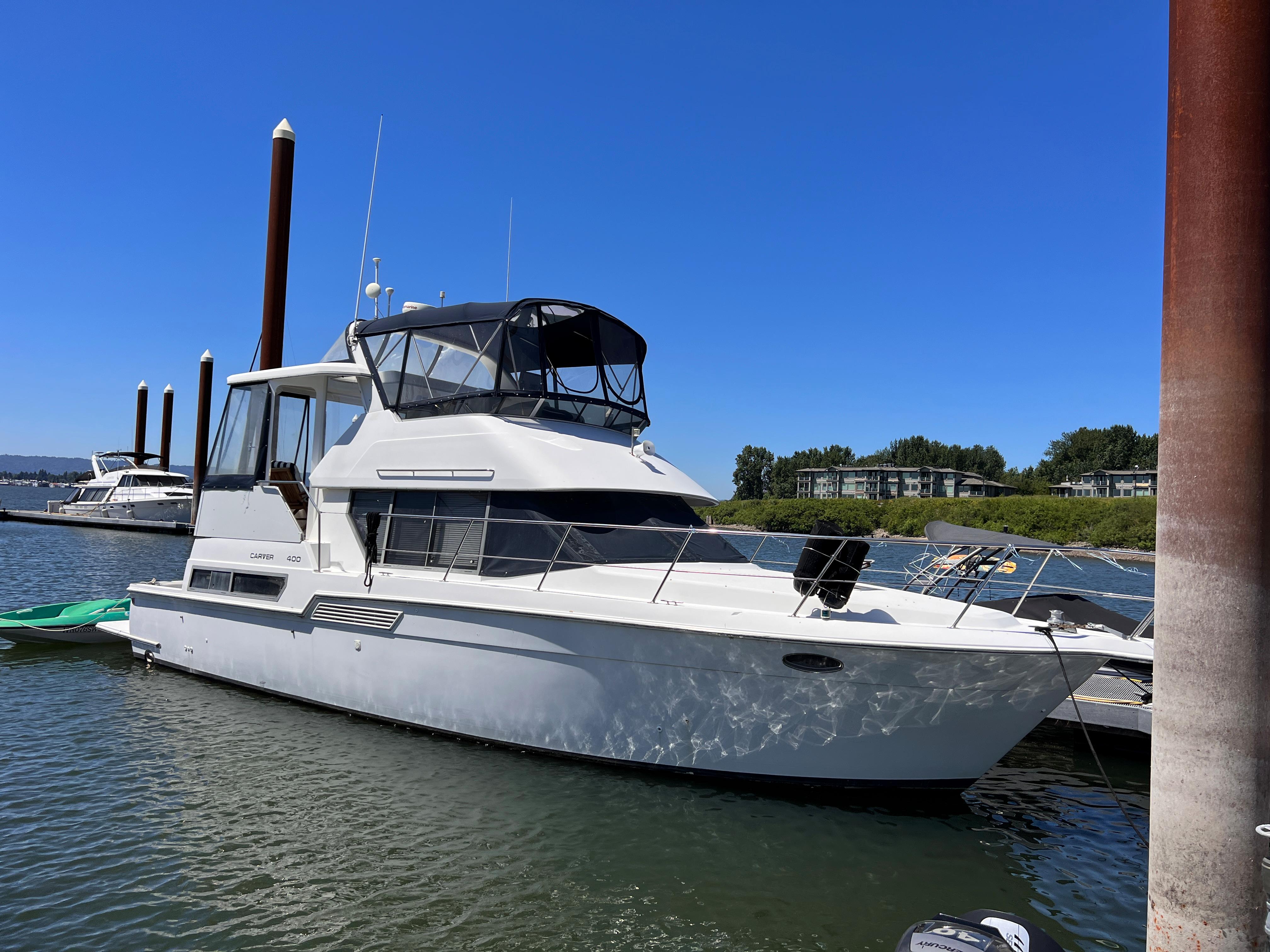 Carver Motor Yacht For Sale